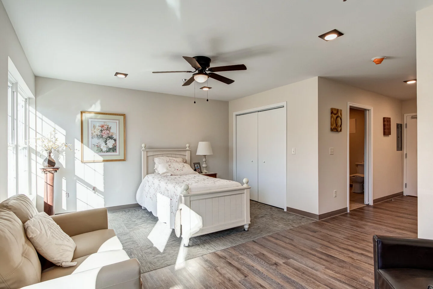 OASIS ASSISTED LIVING — LA+D