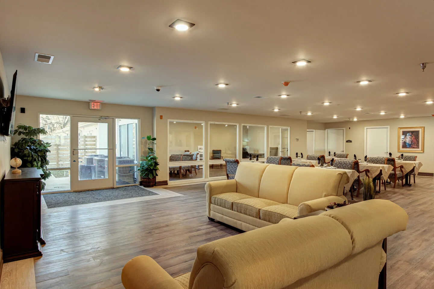 OASIS ASSISTED LIVING — LA+D