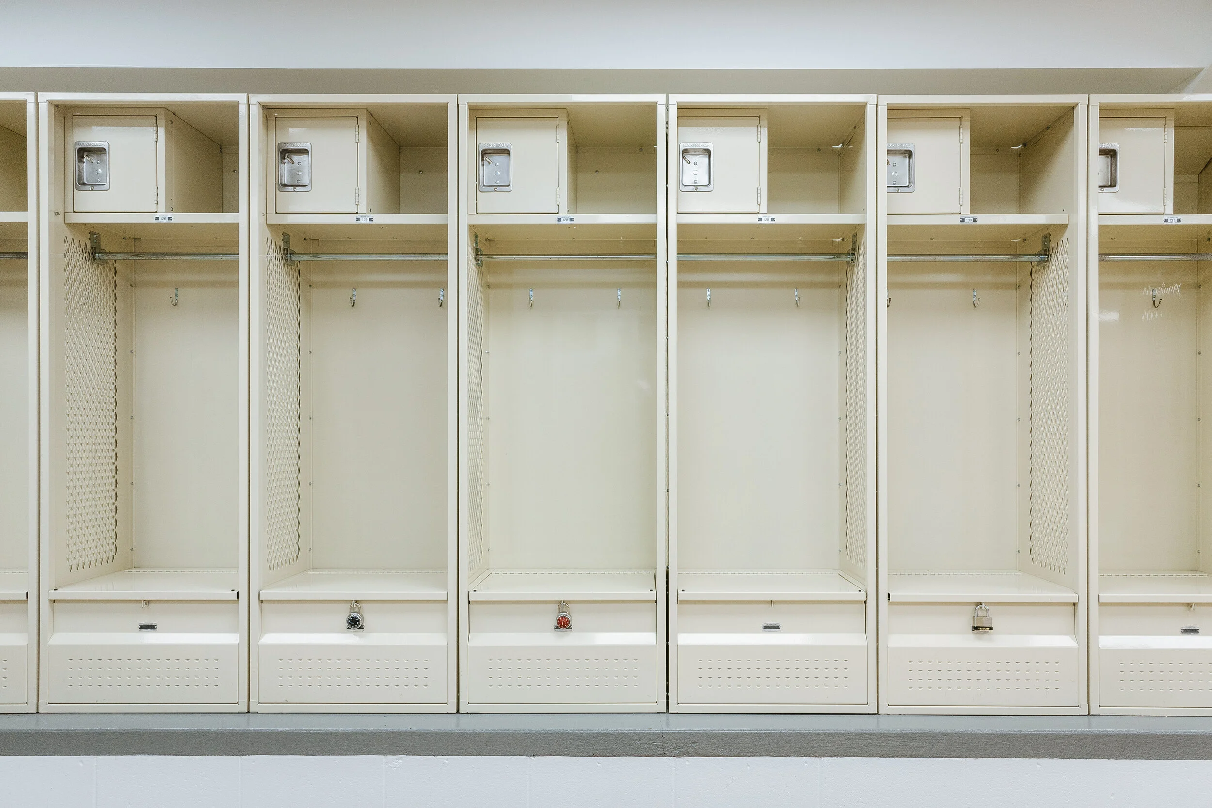 MATER DEI LOCKER ROOM — LA+D