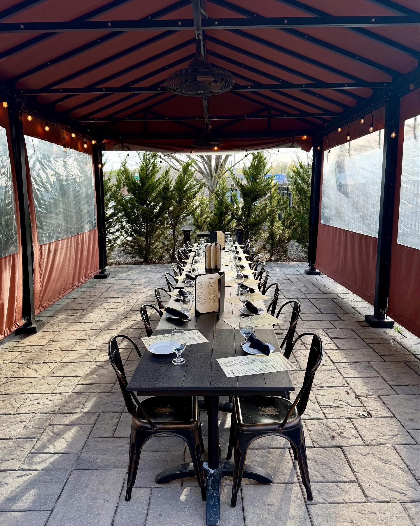 Fish Bones Grill | Casual Upscale Dining | Lewiston, Maine