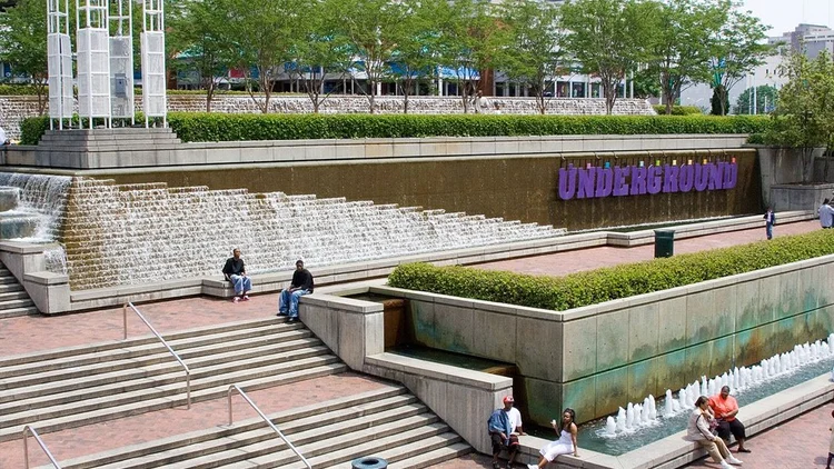 What is Underground Atlanta? Area, History, Tips & More — Justin Landis ...