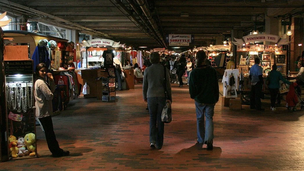 What is Underground Atlanta? Area, History, Tips & More — Justin Landis ...