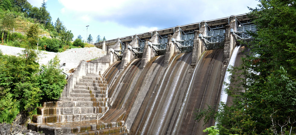 Ruskin Dam, Commercial Installation by Maclean Bros. Drywall Drywall ...