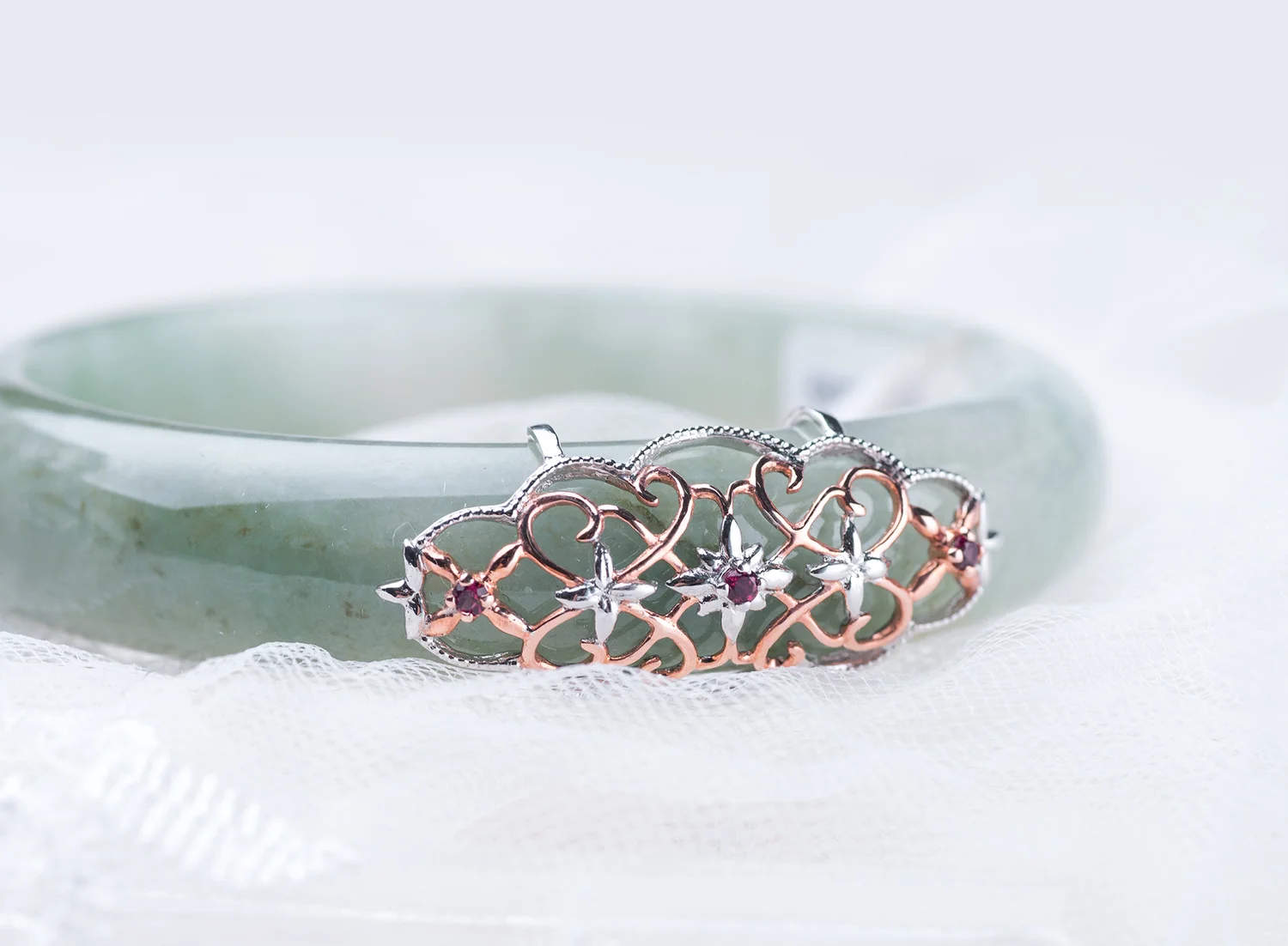 Blog - The Choo Yilin Insider — A Personality Guide to Jade Bangles