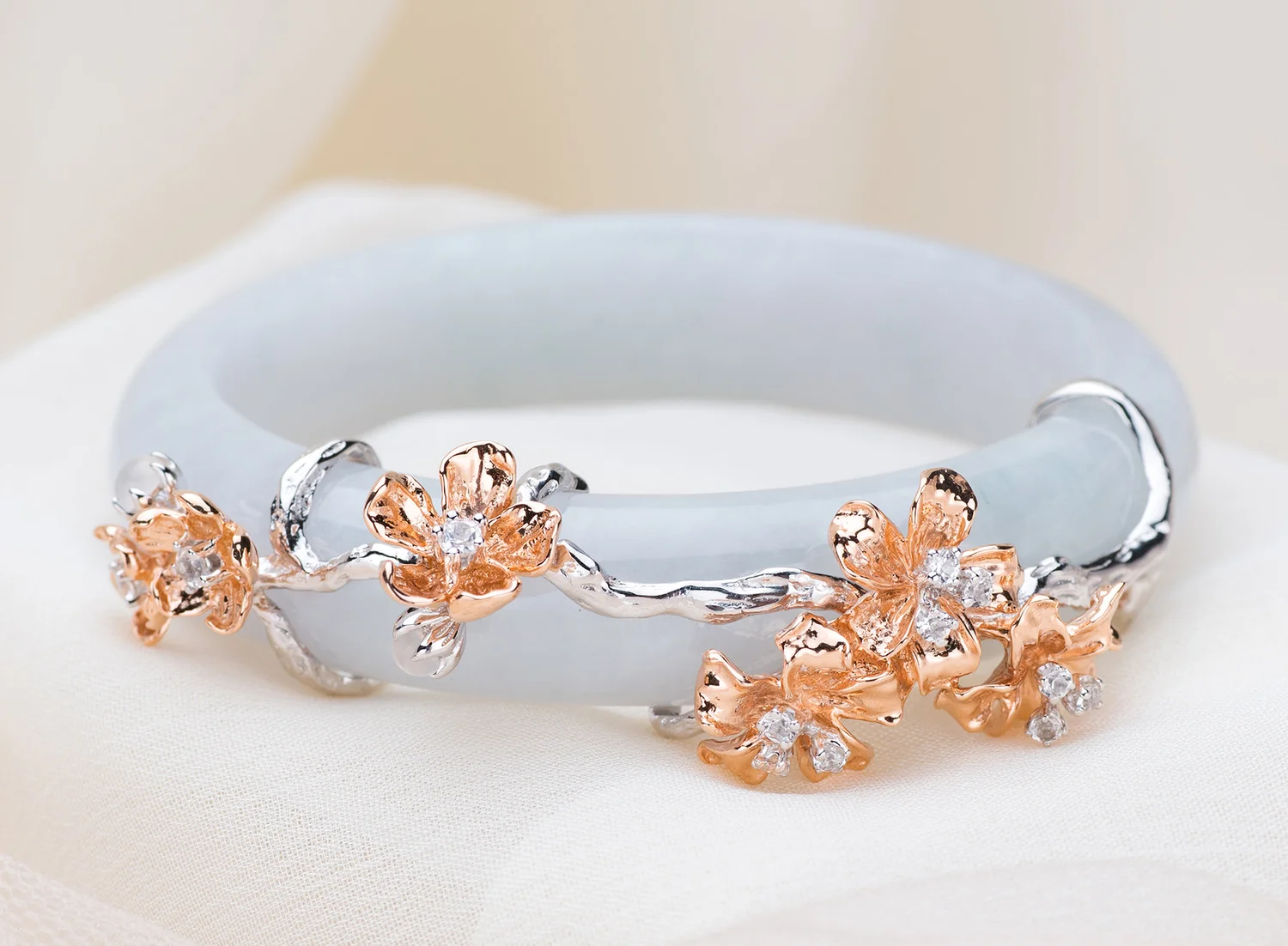 Blog - The Choo Yilin Insider — A Personality Guide to Jade Bangles