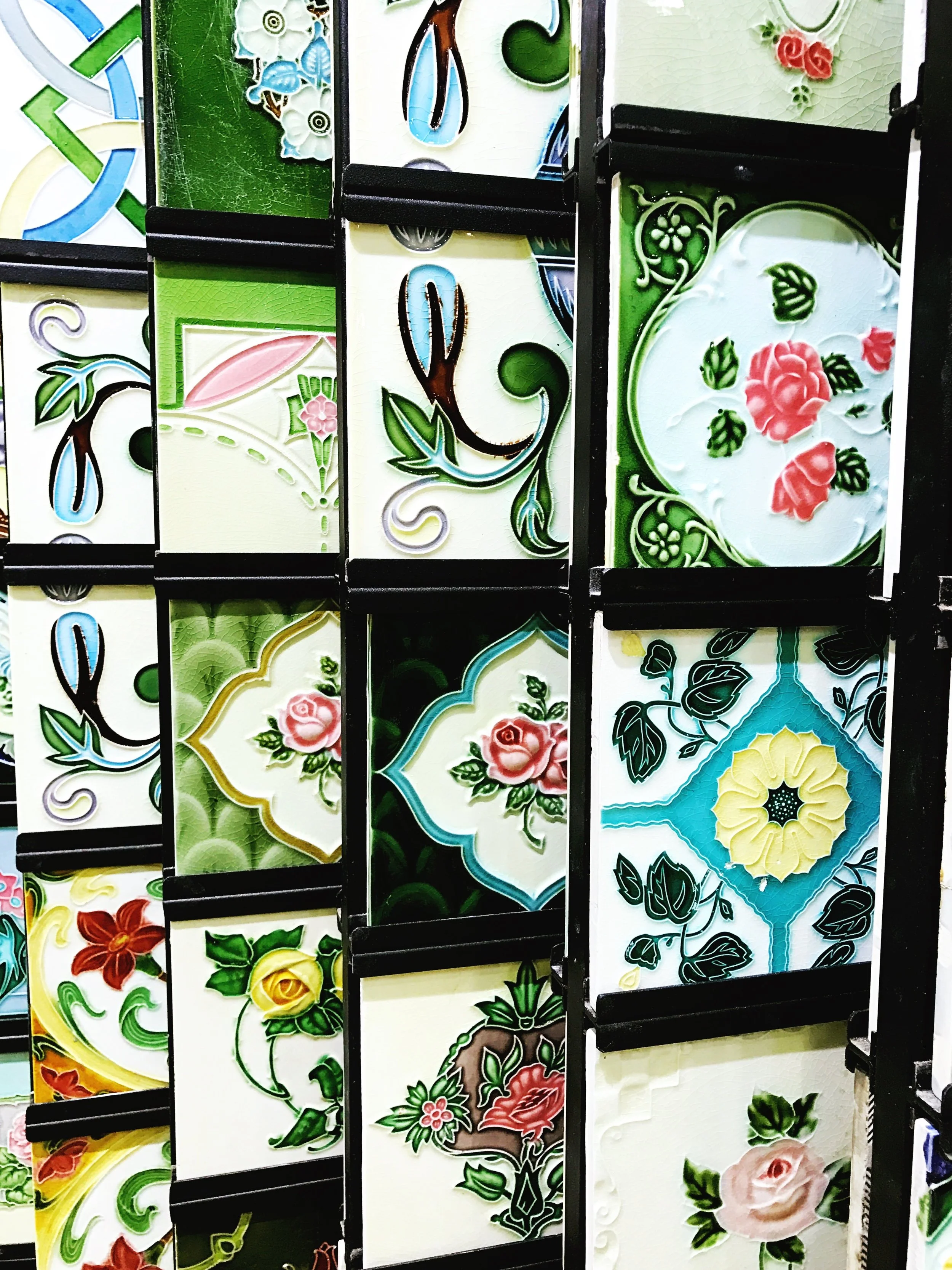 Blog - The Choo Yilin Insider — 5 Colourful Facts About Peranakan Tiles ...