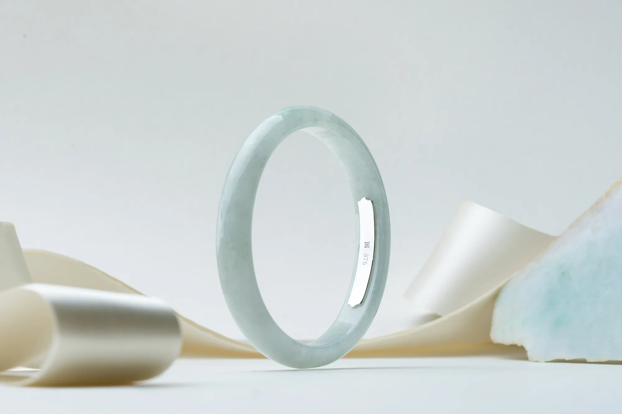 Blog - The Choo Yilin Insider — All About The Choo Yilin Jade Bangles
