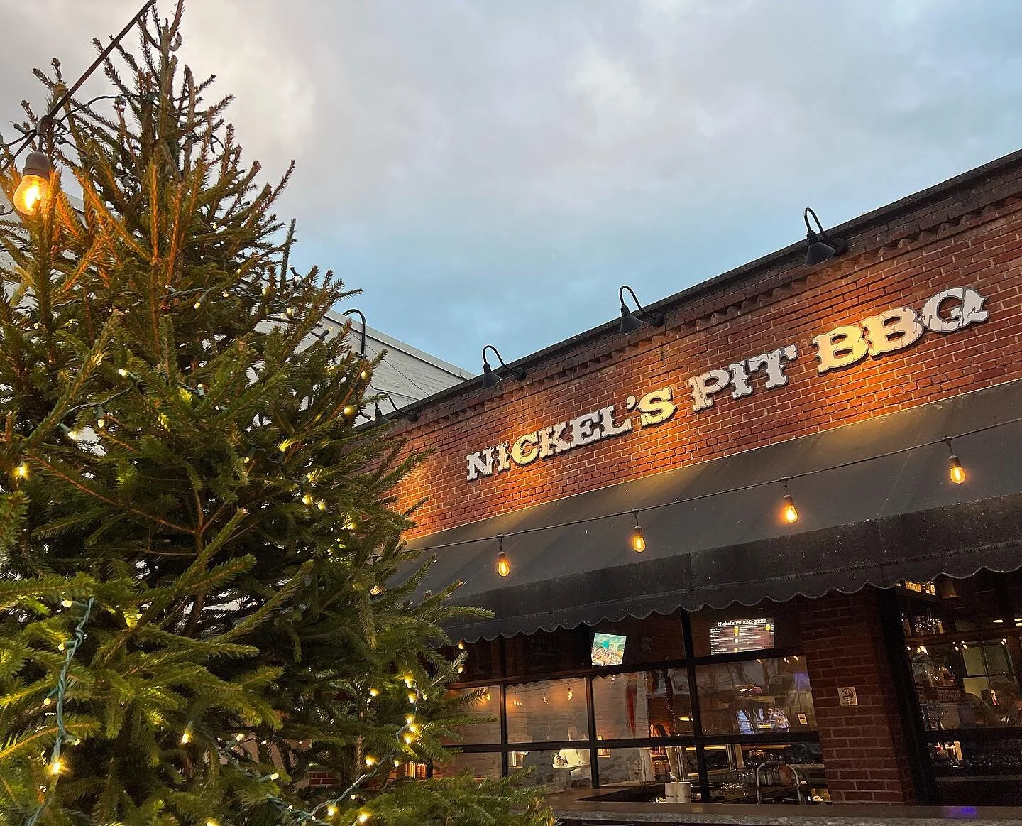 Nickel's Pit BBQ