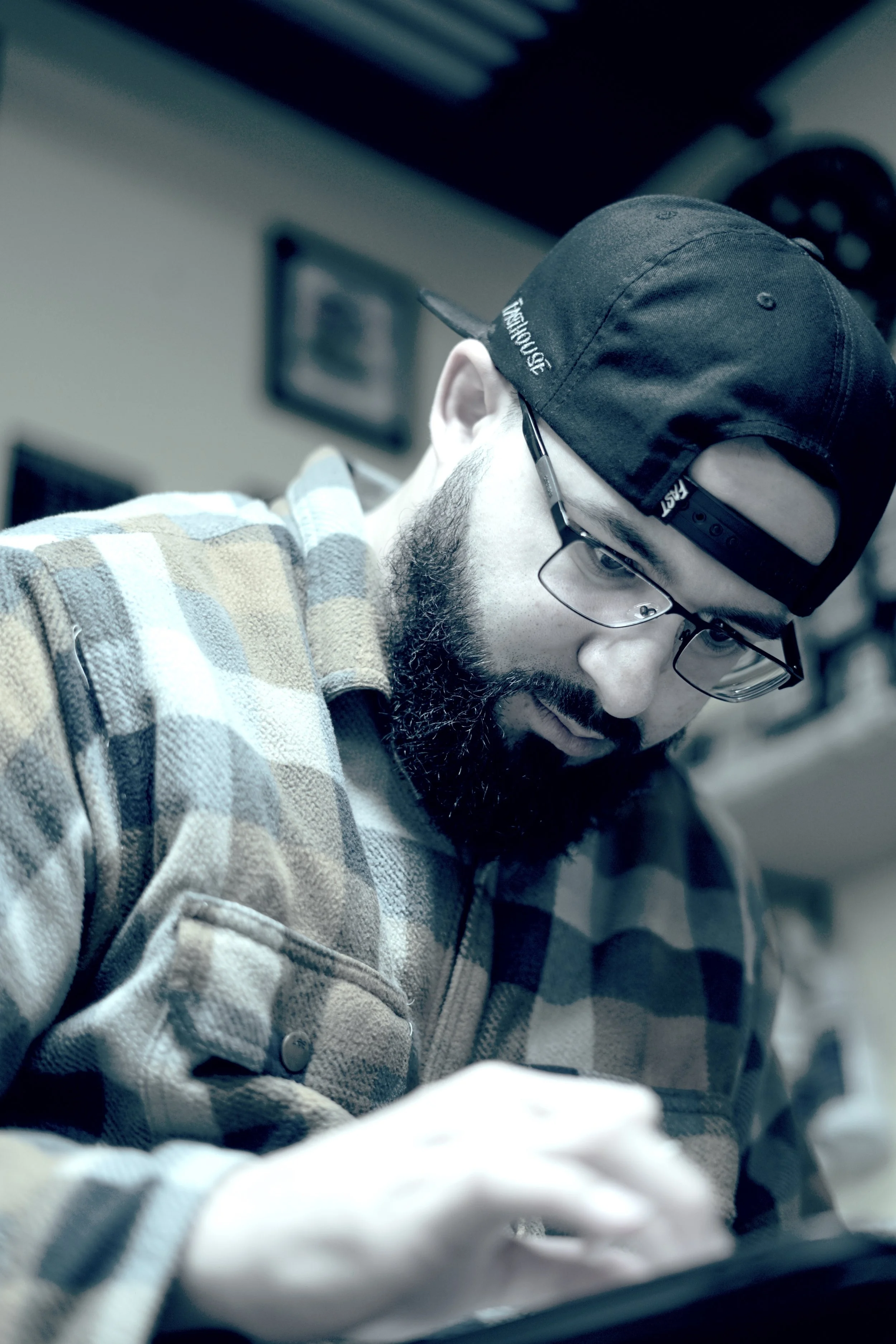 SOCIETY 9 TATTOO AND SALON