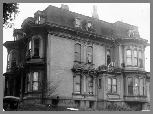 Notebook — THE CAKE HISTORIAN