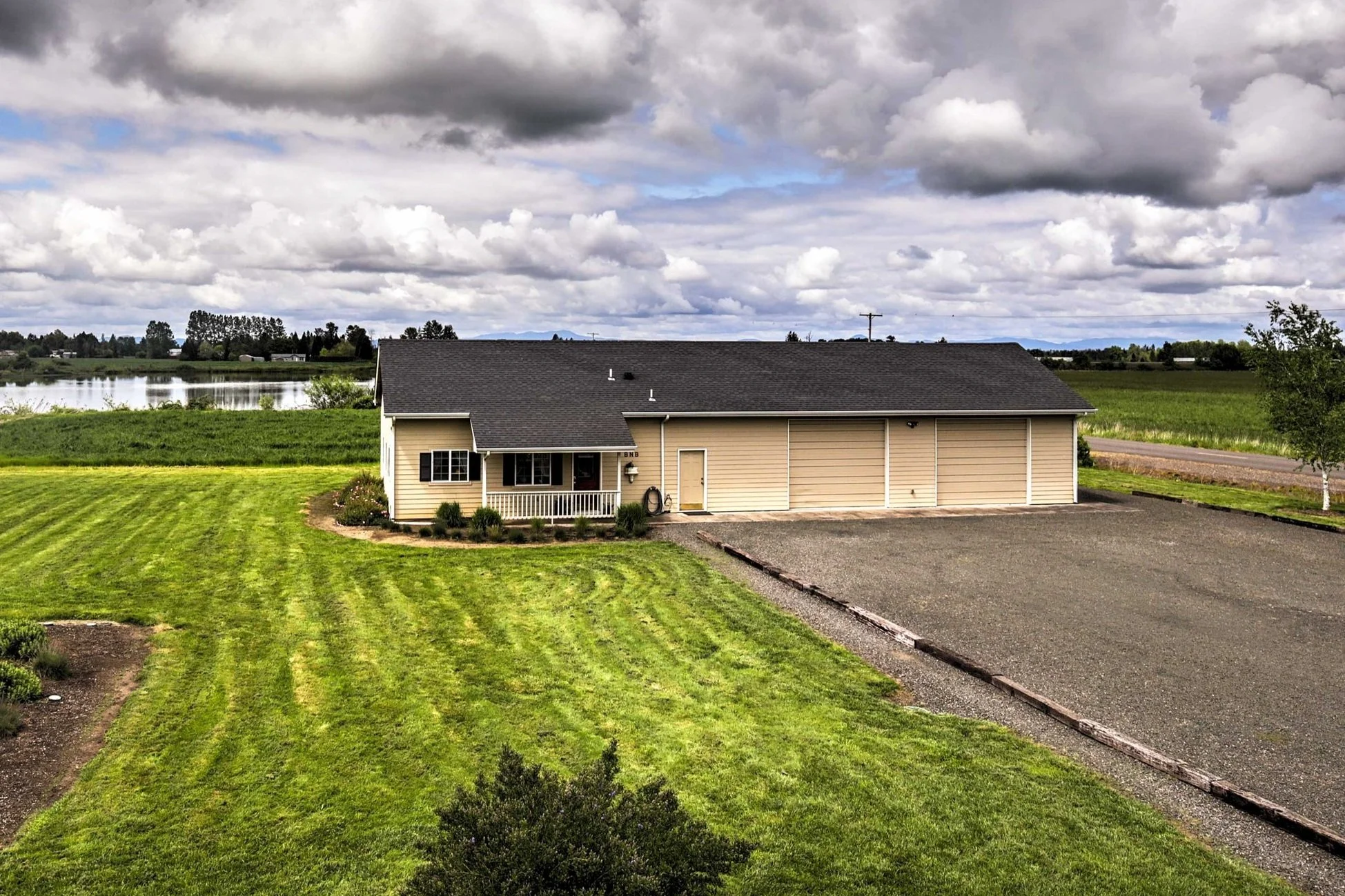 The Farm House on Mount Tom