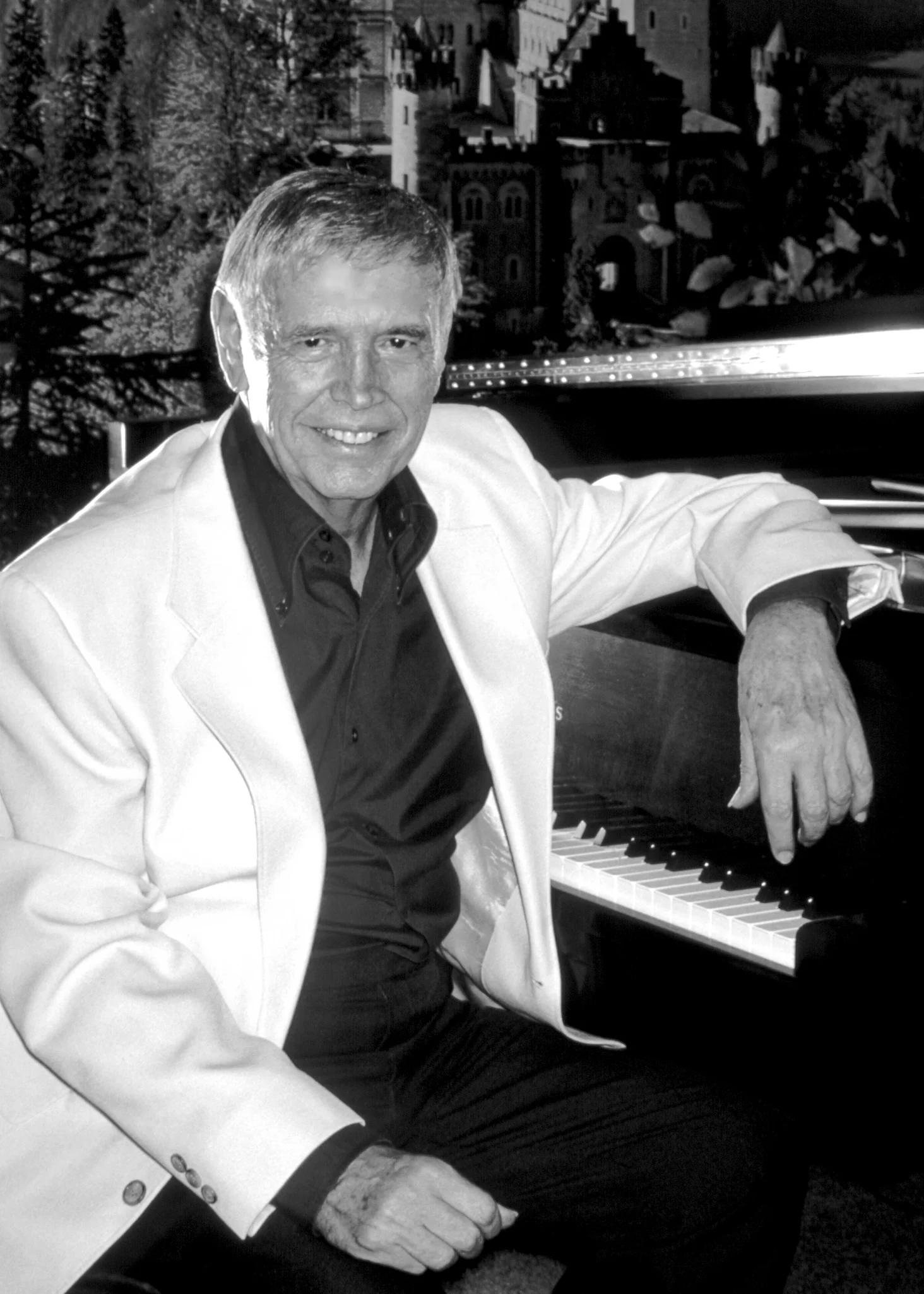 Photos — Roger Williams Music