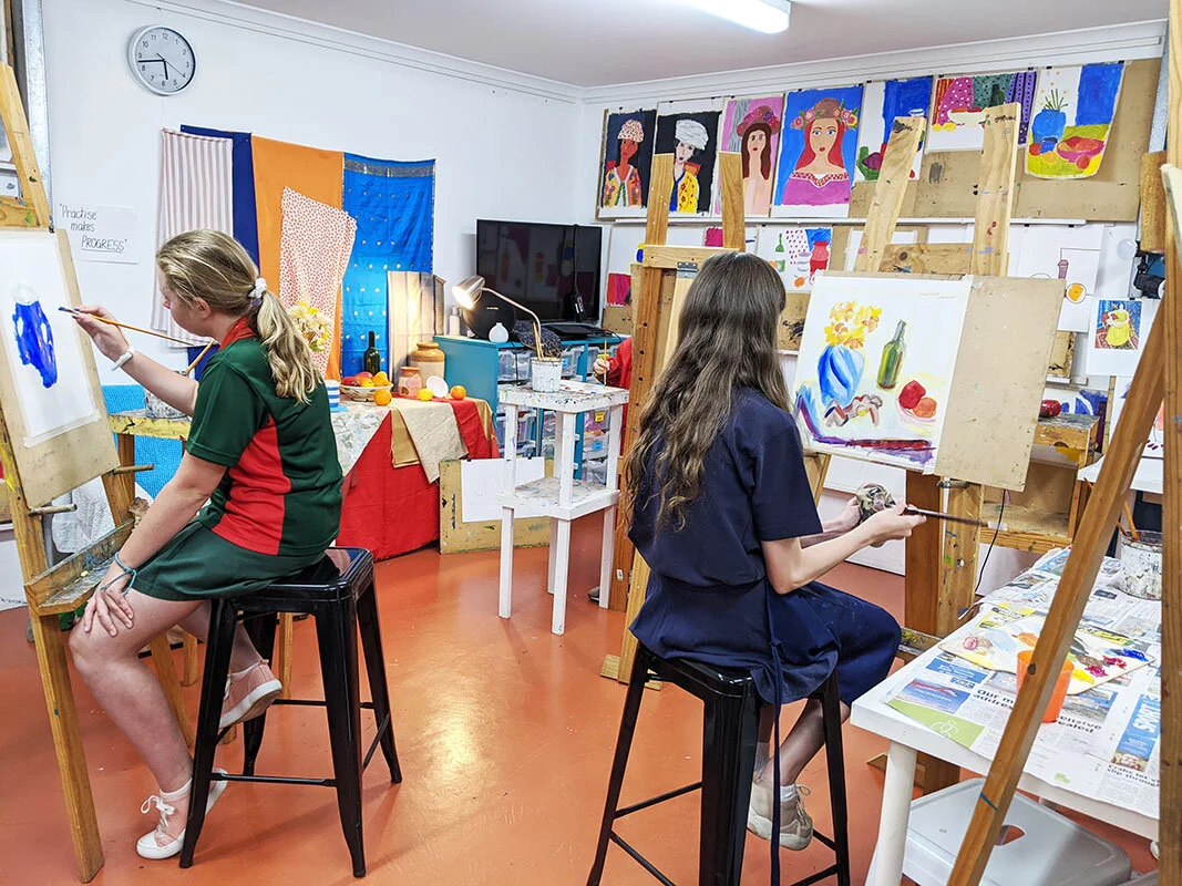 Primary Gallery — Red Gate Art Studio