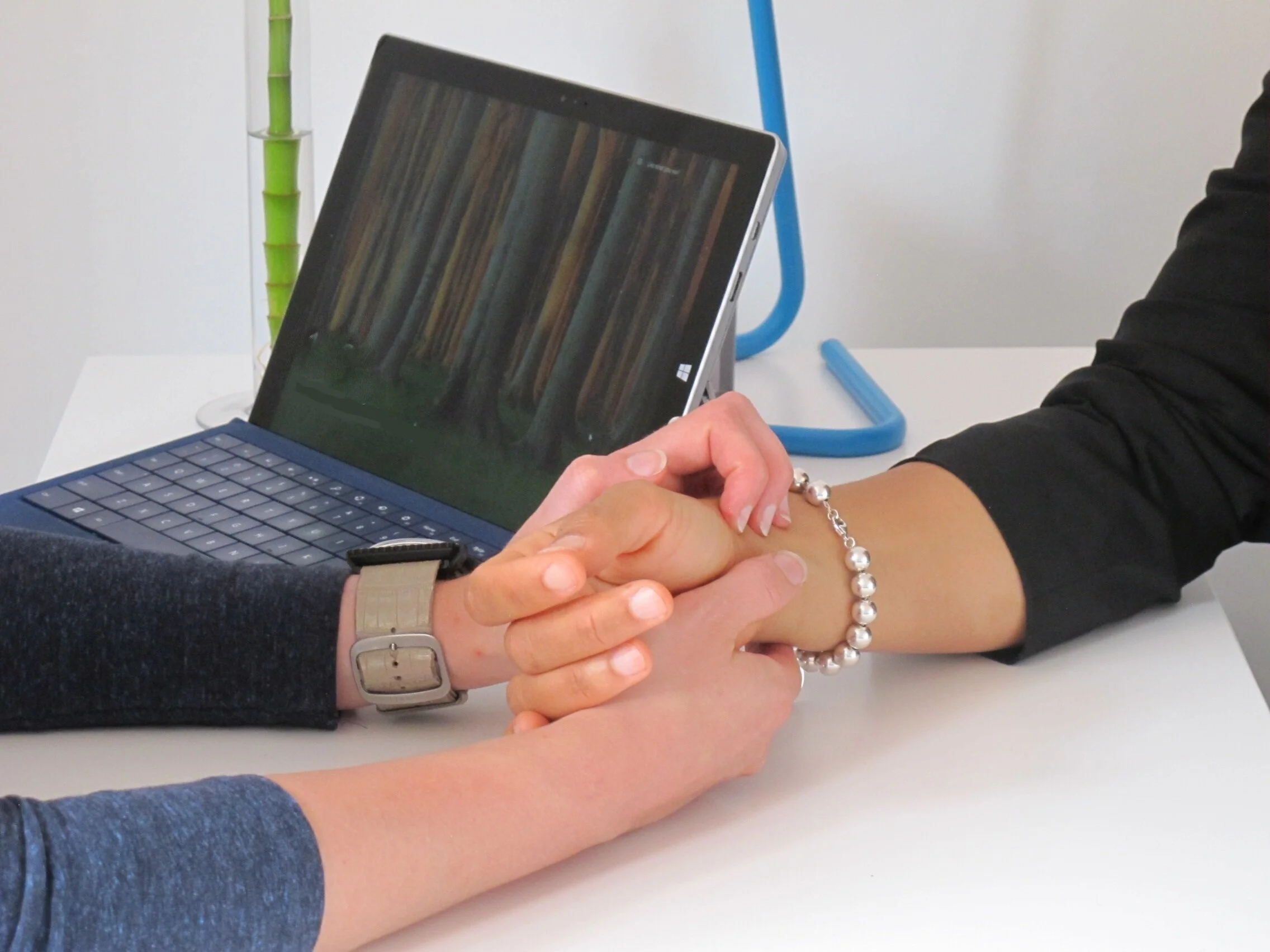 A Finger on Your Pulse — Embrace Acupuncture