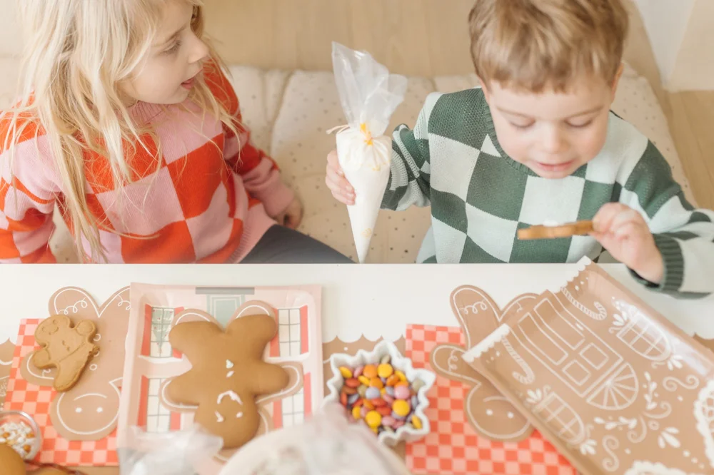 holiday gingerbread fun — emelbe design