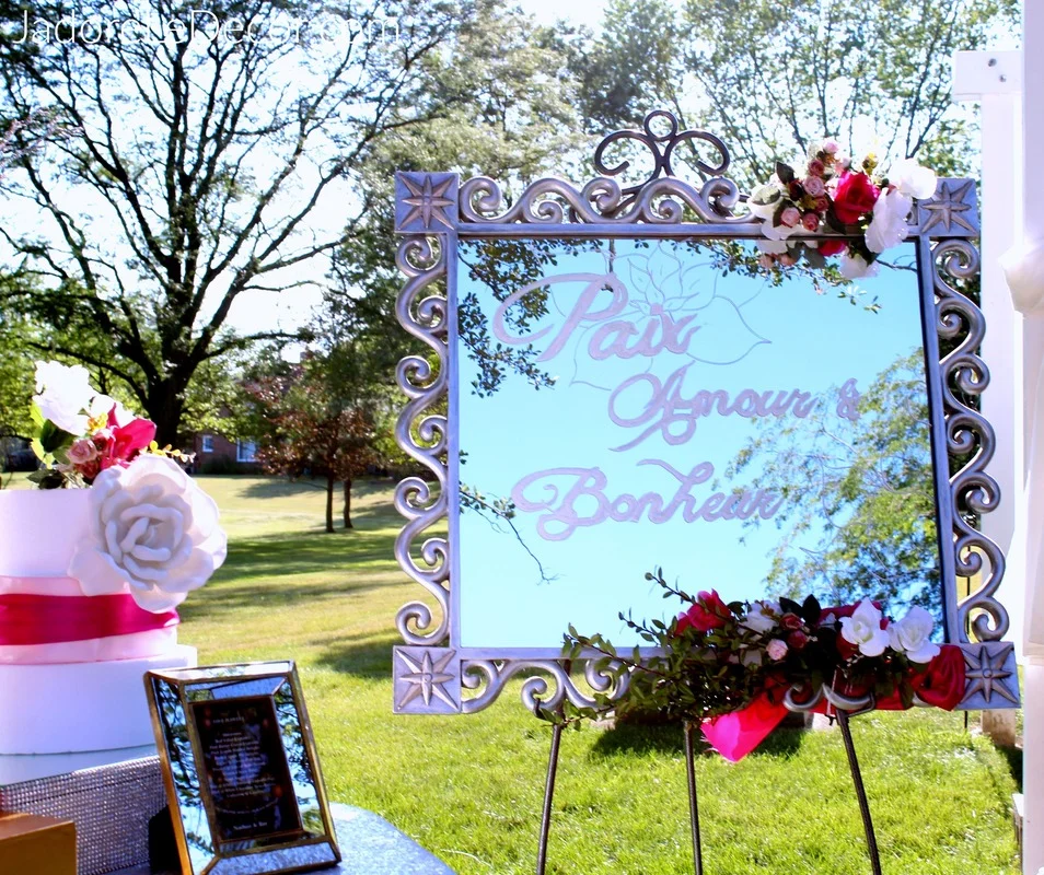 Wedding Week: Bold Color Inspiration for the Cool and Confident Bride ...