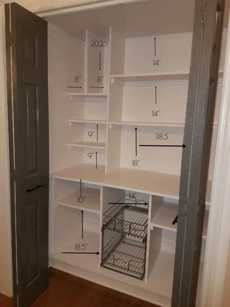 How to Turn the Tables on Tight Kitchen Storage | J'adore le Décor