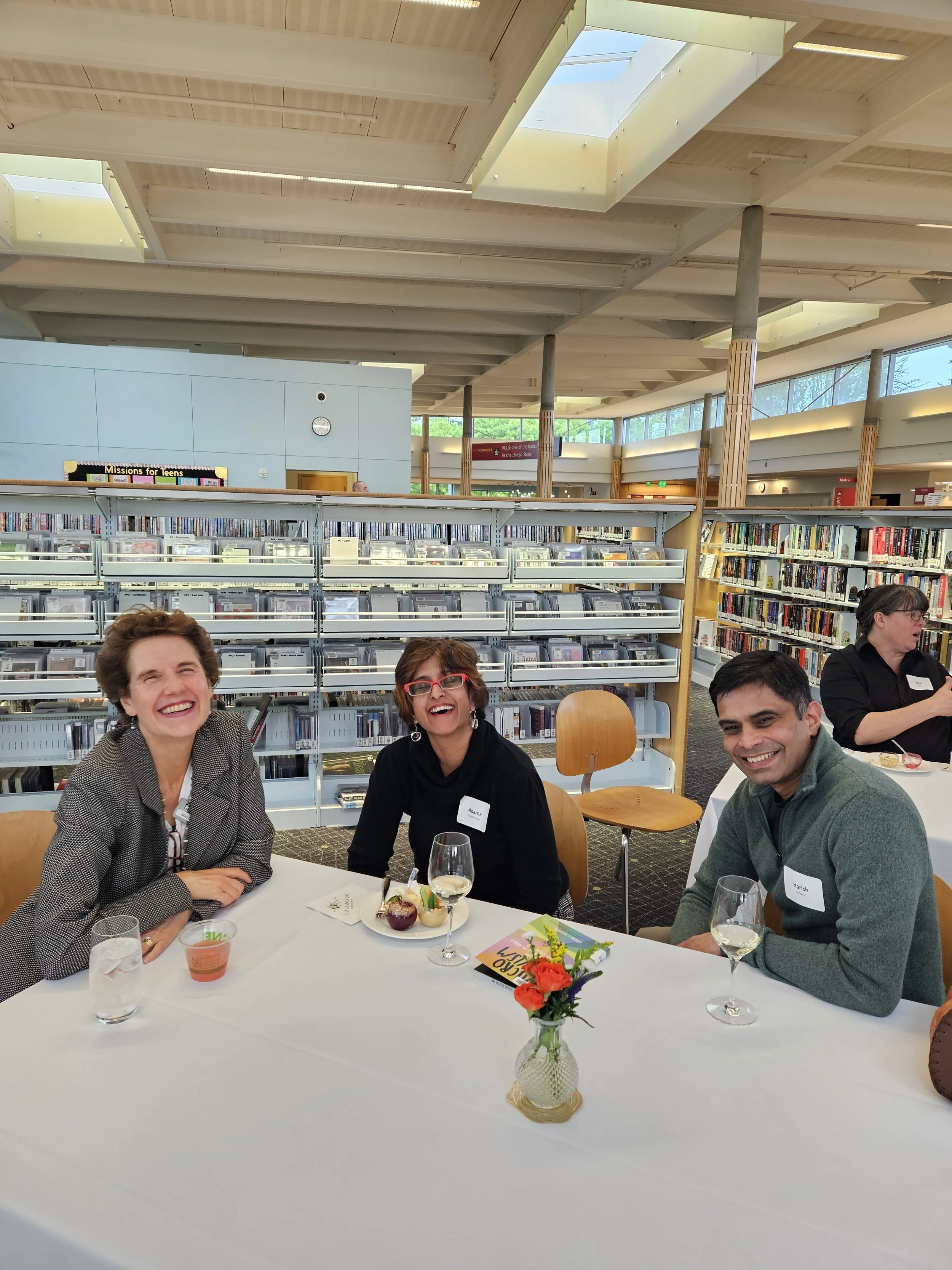 Photo Gallery: Ijeoma Oluo at Sammamish Library — King County Library ...
