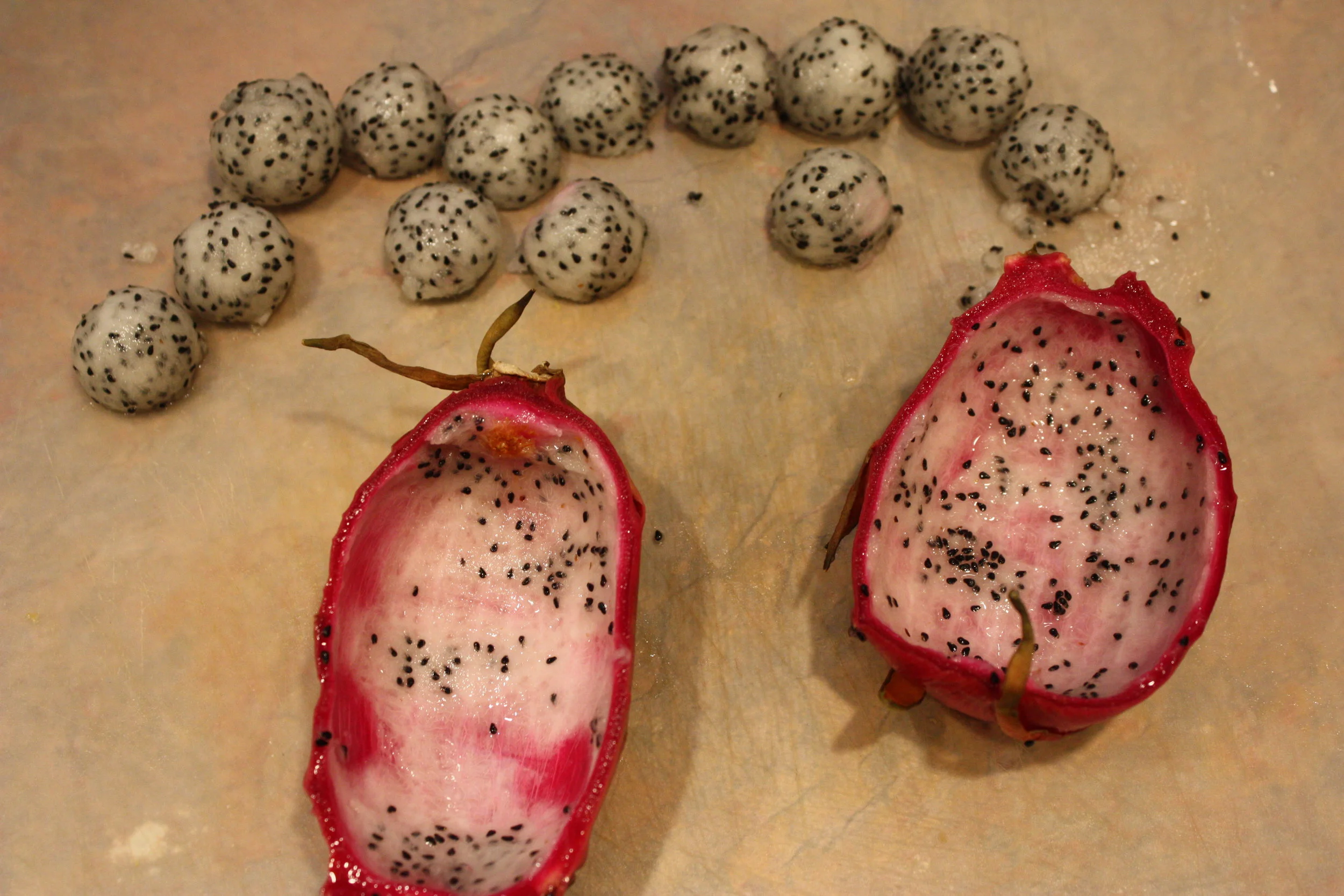Bake Books Sweet- A Beauty Queen's Fruit Dreams