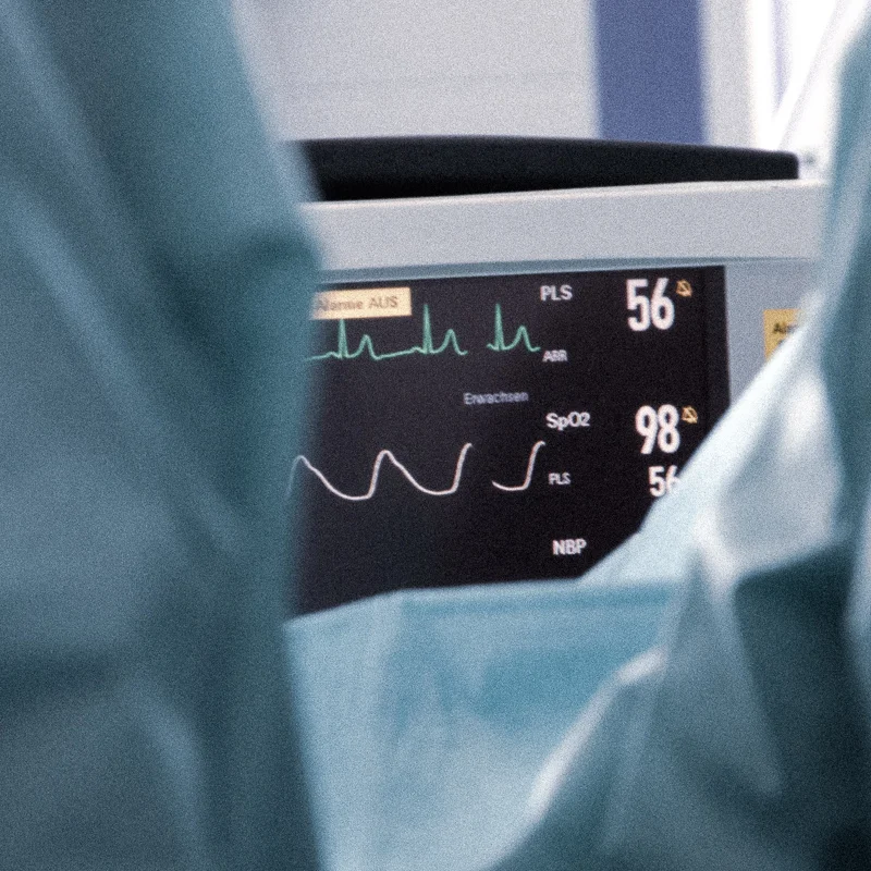 TEAM — Praxisklinik Darmstadt Dr. Strack & Dr. Kolar - Chirurgie in ...