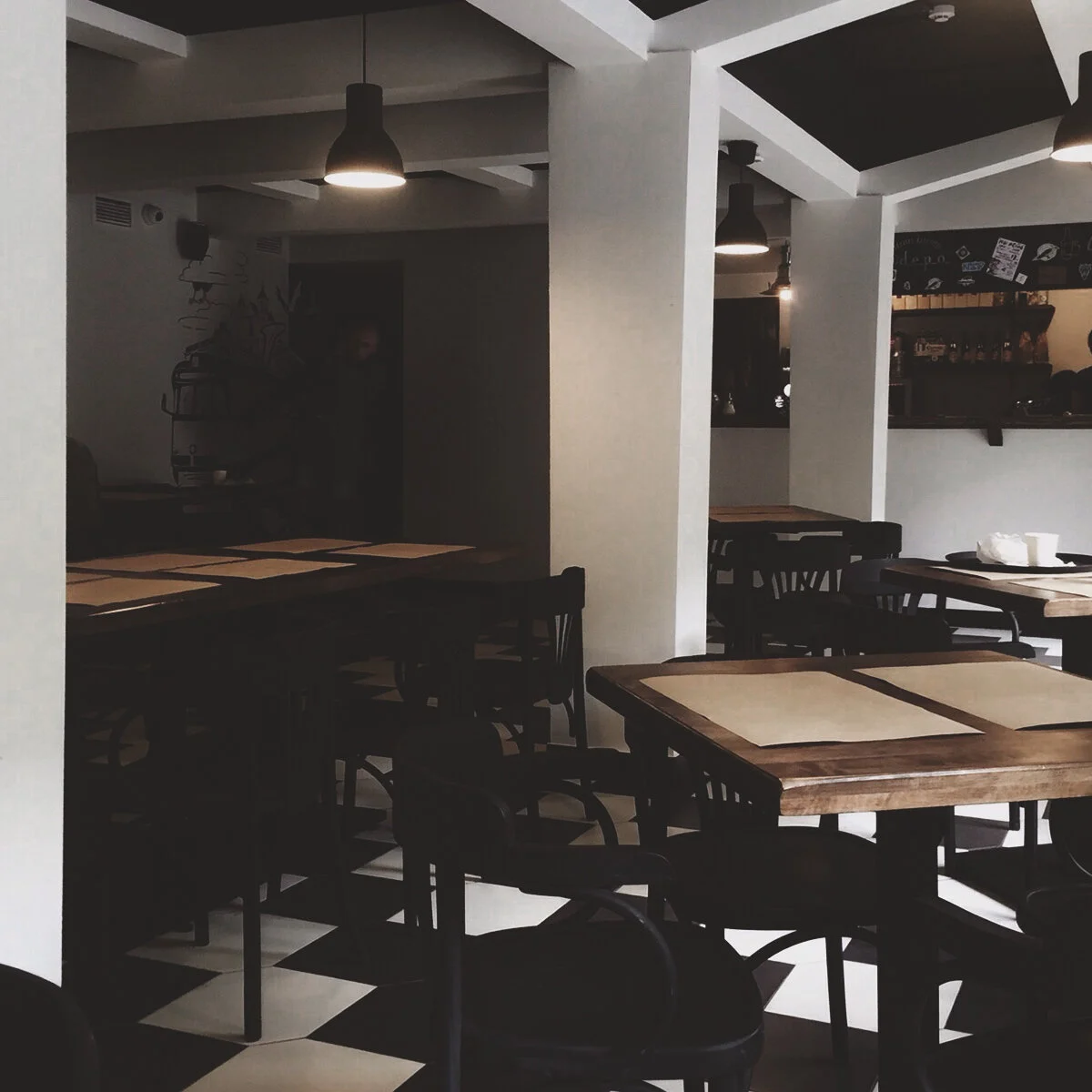 How Does Color Play A Role In The Restaurant Business?