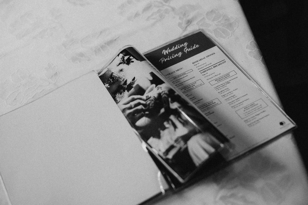 Custom Restaurant Menu Covers & Tabletop Accessories