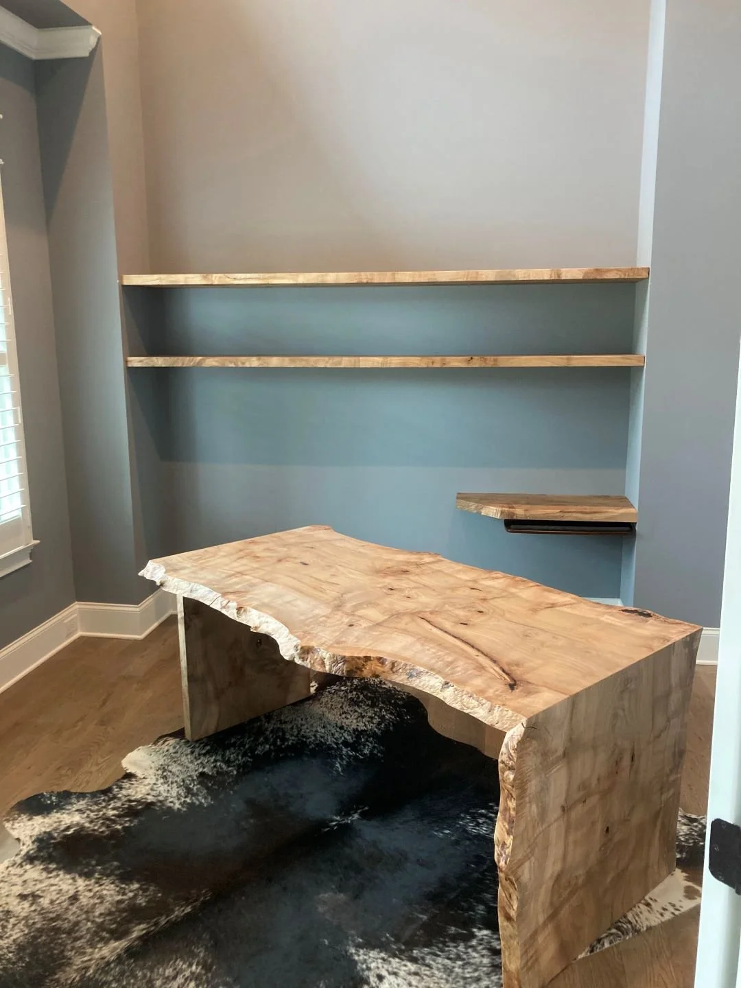 Desks — Carolina Urban