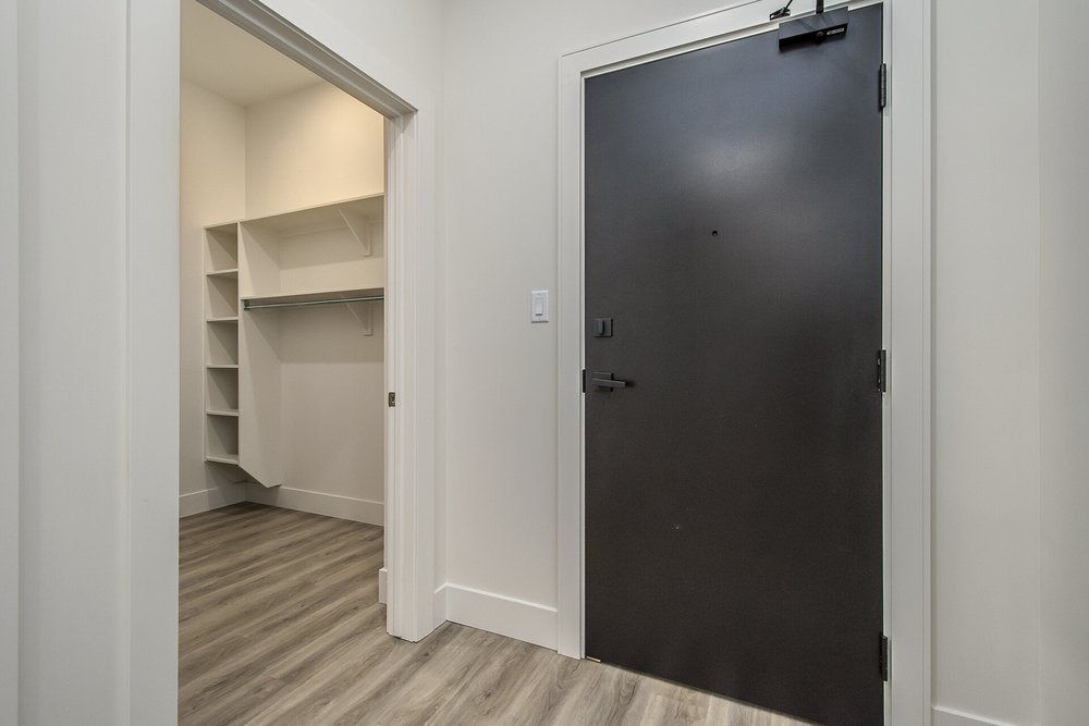 1 Bedroom Units - CAPITOL Suites — CAPITOL Suites
