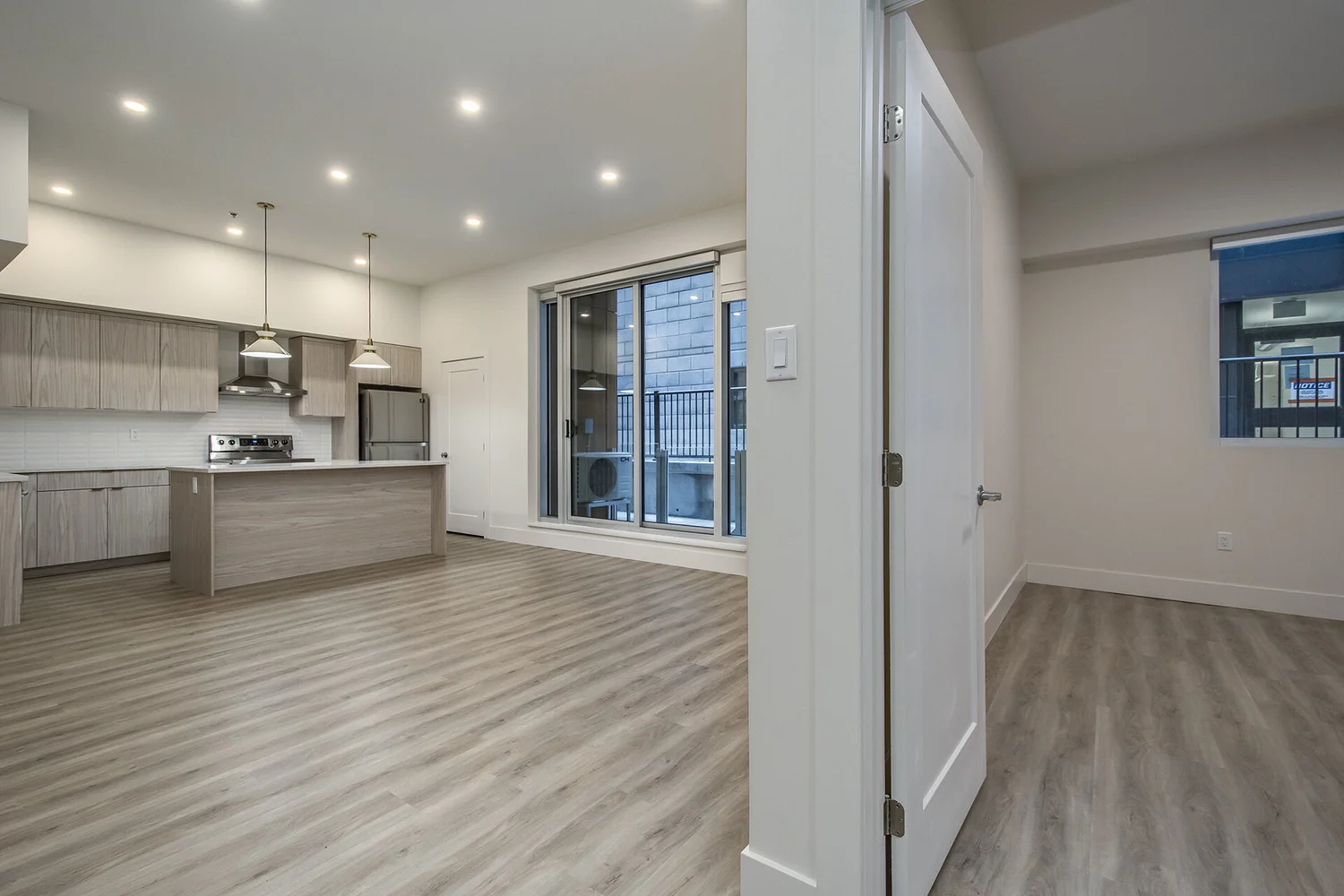 1 Bedroom Units - CAPITOL Suites — CAPITOL Suites