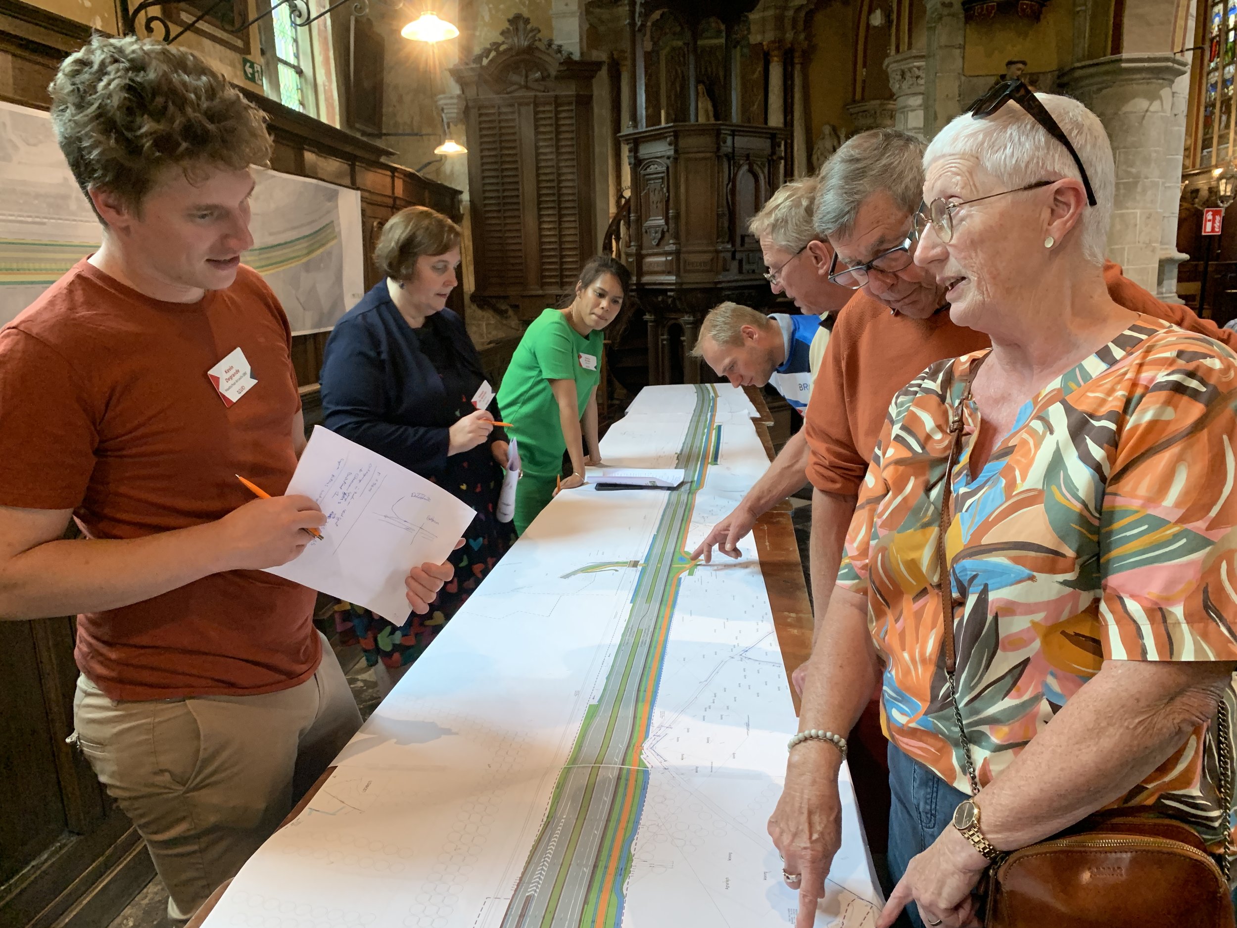 Infomarkt over ombouw R4 in Sint-Kruis-Winkel groot succes: bekijk alle ... Infomarkt over ombouw R4 in Sint-Kruis-Winkel groot succes: bekijk alle ...