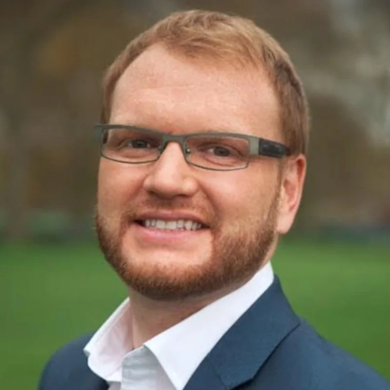 Meet our team of strategic advisors and executive coaches — FMG Leading