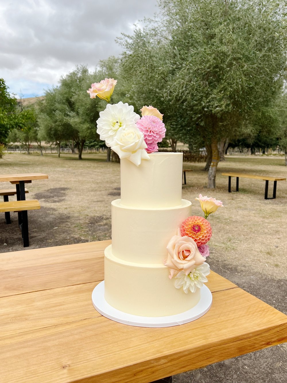 Em & Skye Cake Co. | Wellington NZ