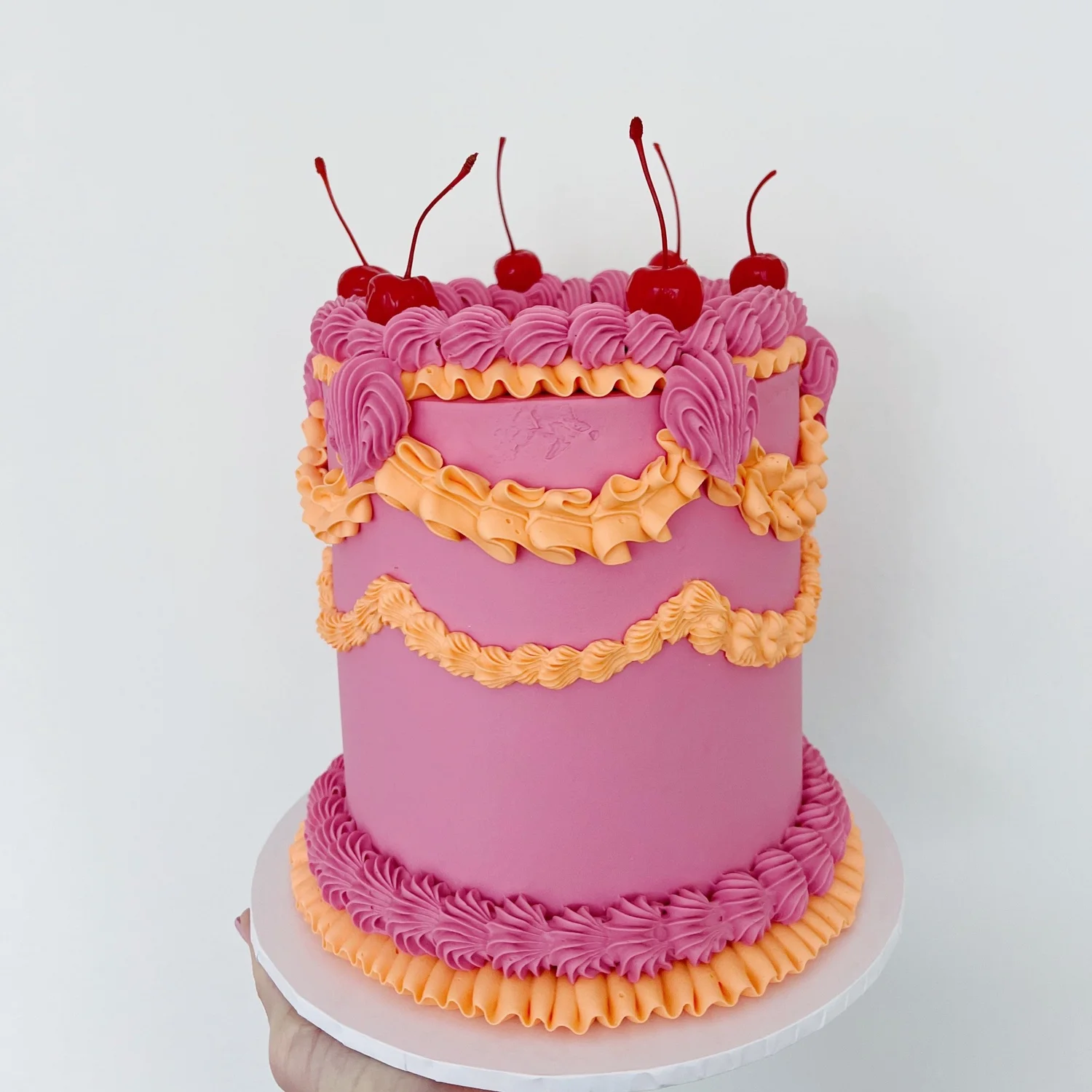 Order Cakes Online — Em & Skye Cake Co. | Wellington NZ