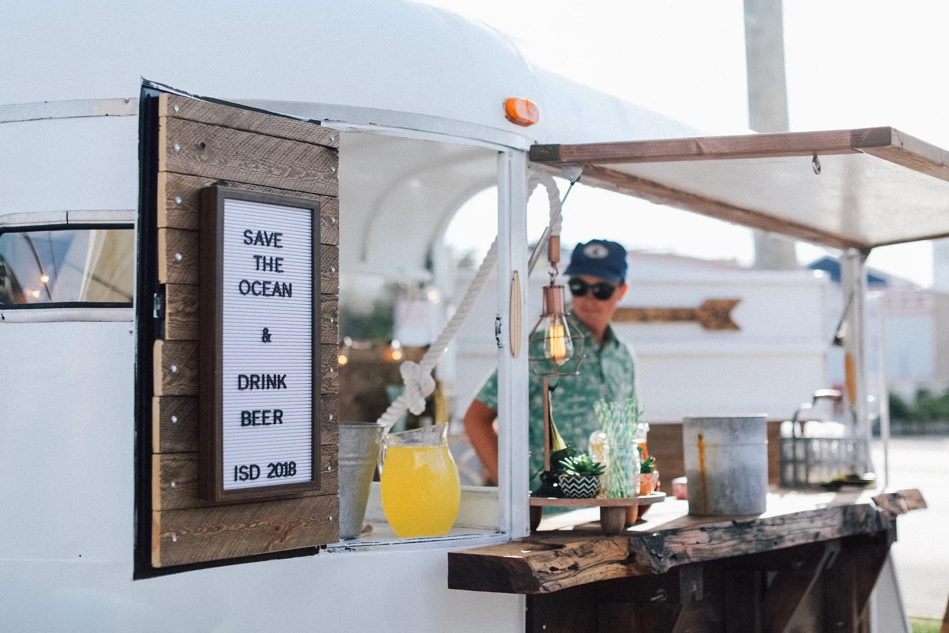 Gallery — The Barrel Mobile Bar