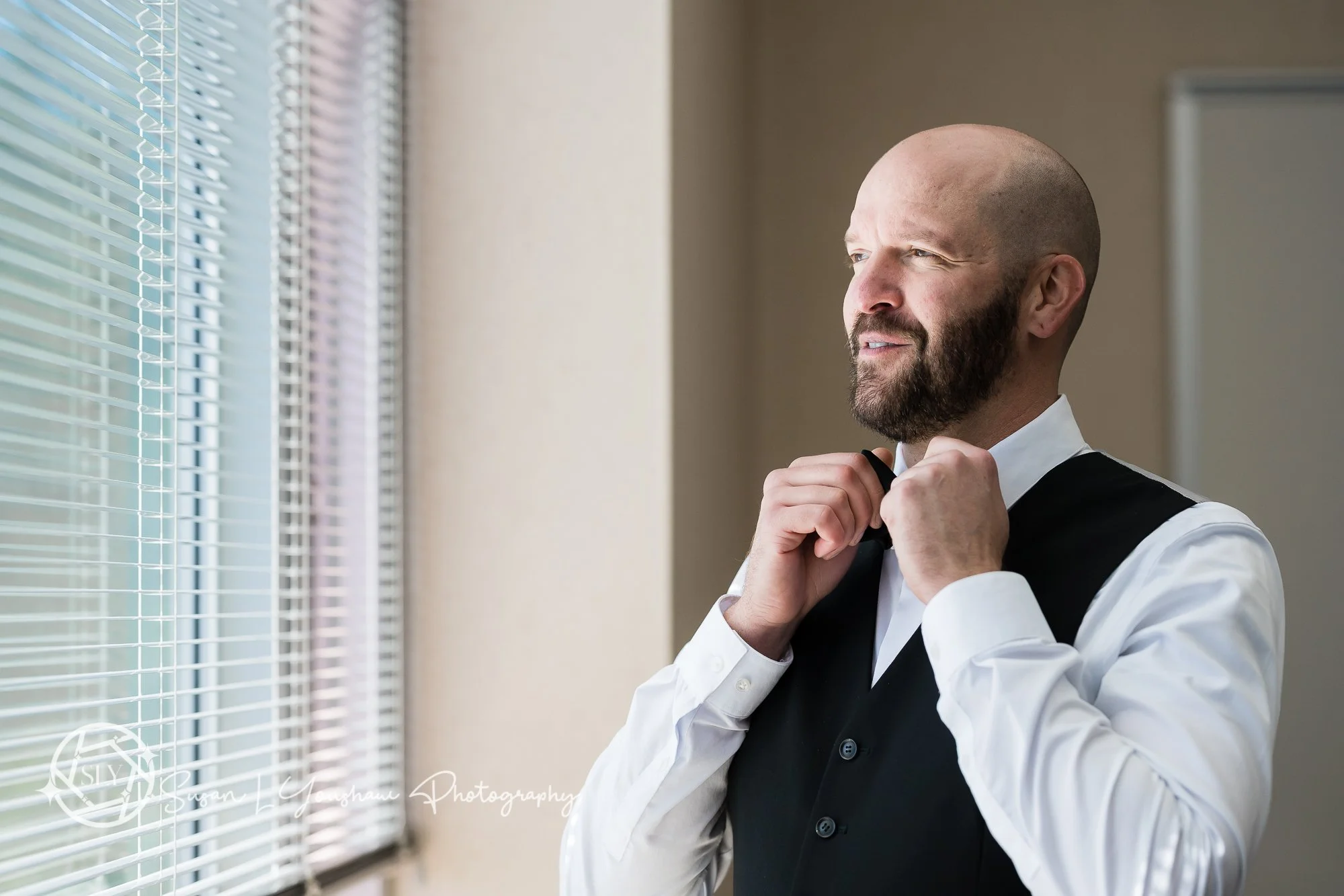 Amanda + Marc's Autumn Wedding in Blair County | Sneak Peek! — SLY ...