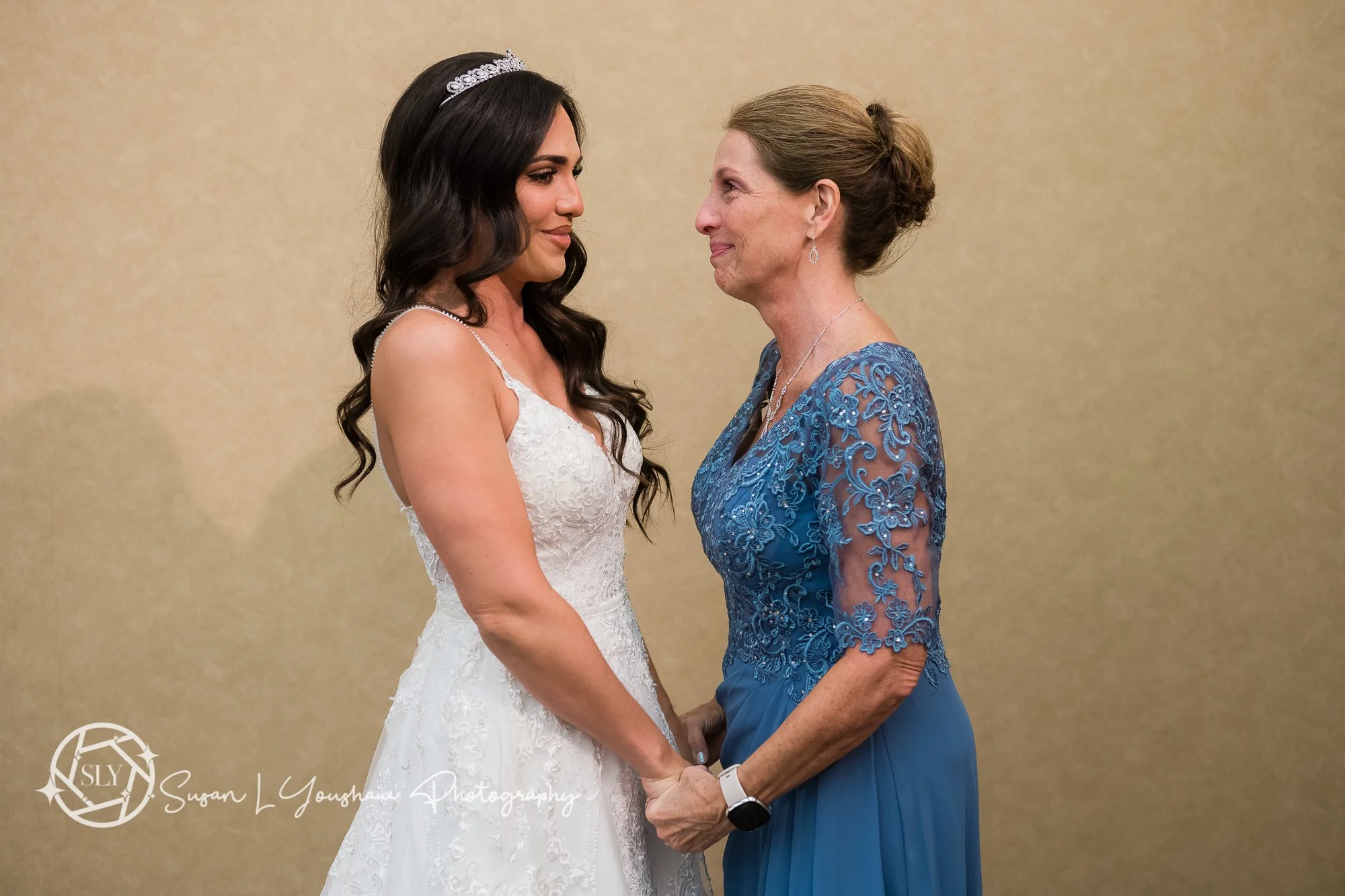 Amanda + Marc's Autumn Wedding in Blair County | Sneak Peek! — SLY ...