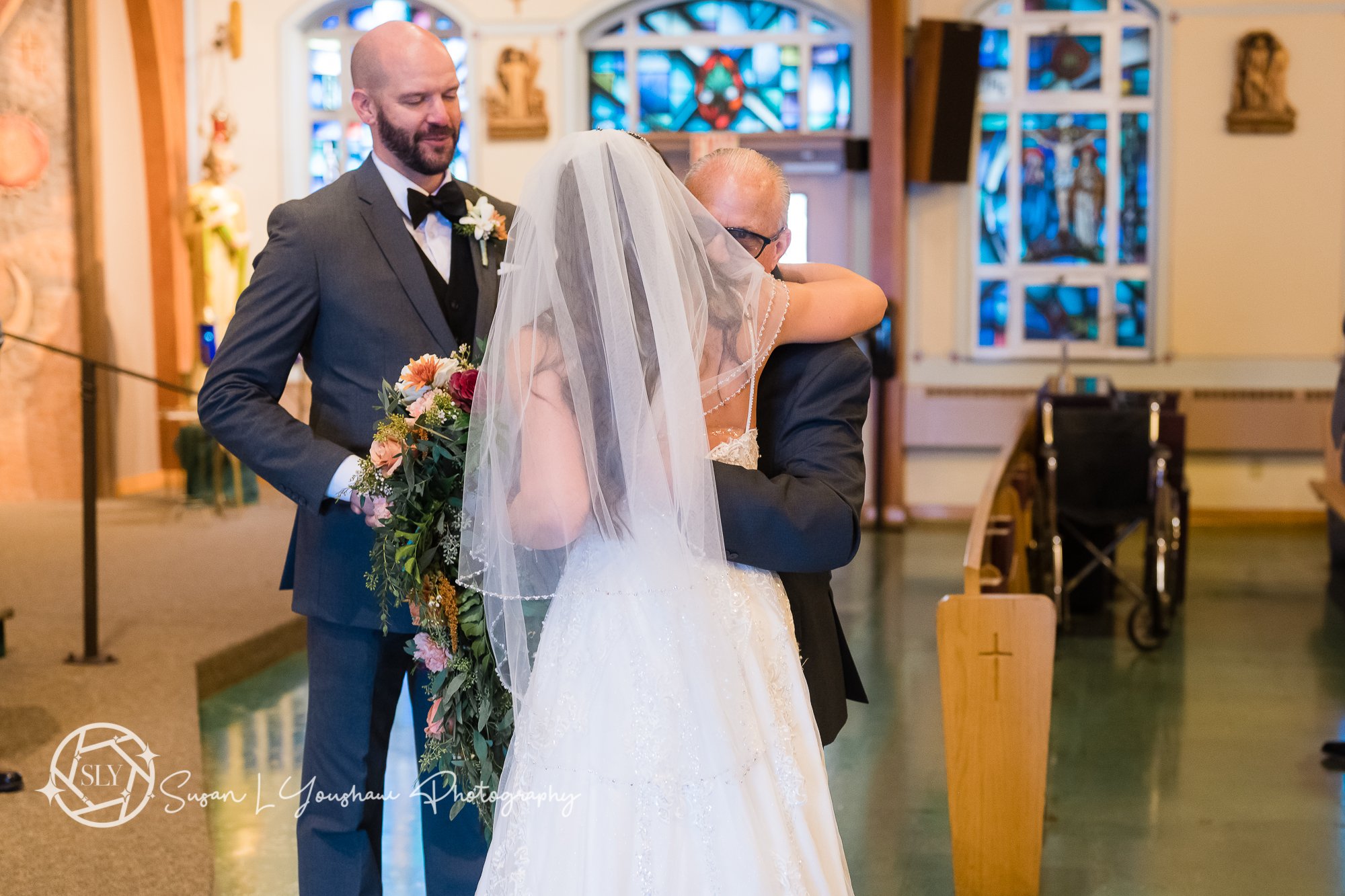 Amanda + Marc's Autumn Wedding in Blair County | Sneak Peek! — SLY ...