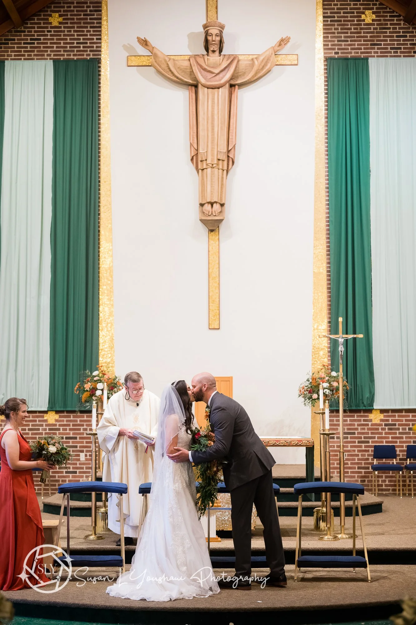 Amanda + Marc's Autumn Wedding in Blair County | Sneak Peek! — SLY ...