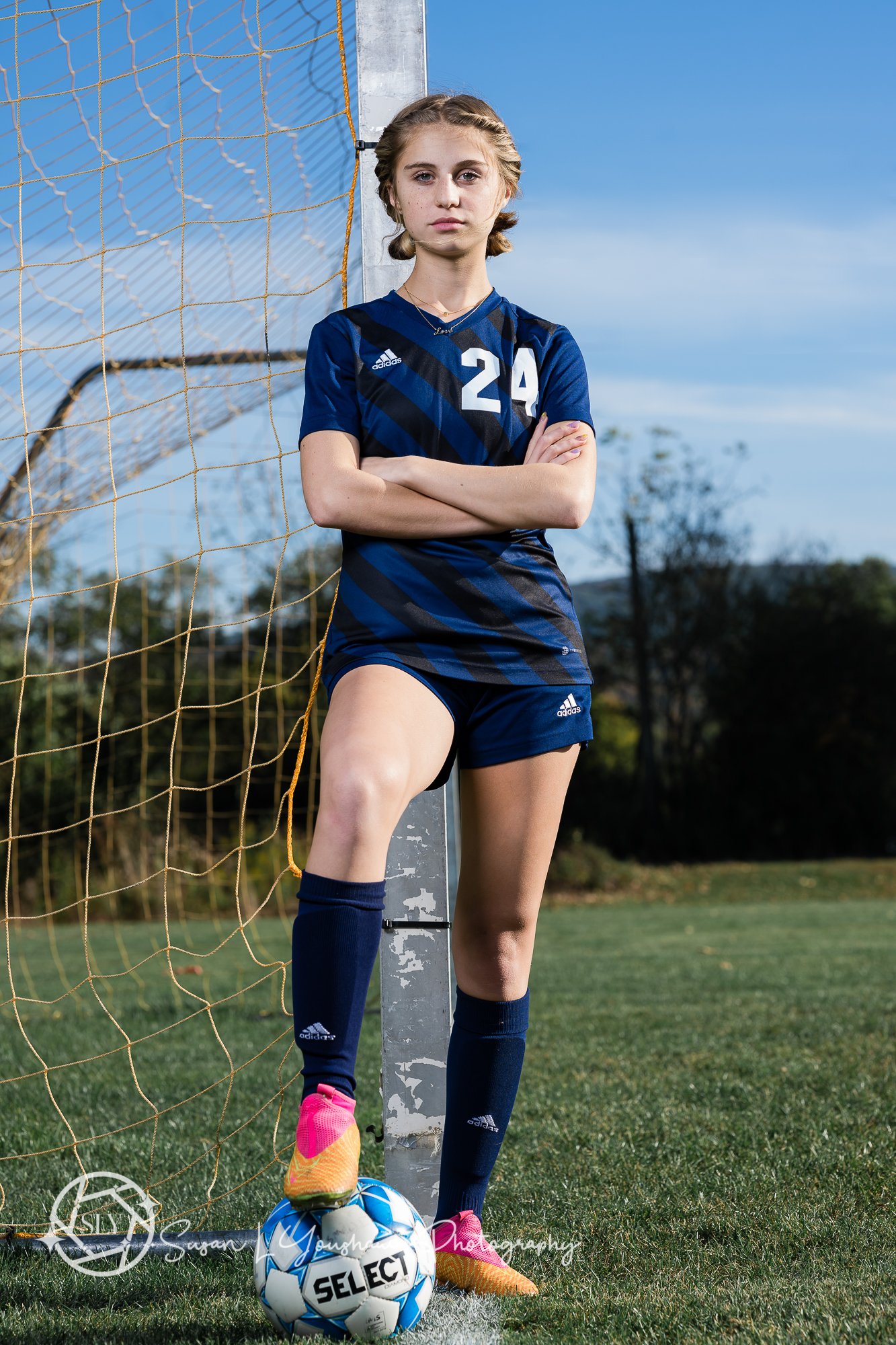 Senior Model Class of 2024: Chloe | Soccer Senior Pictures — SLY ...