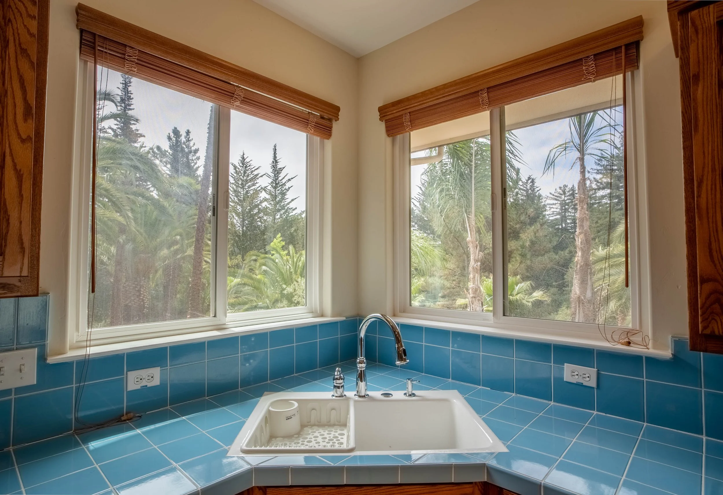 100 Muir — Blue Sky Property Management