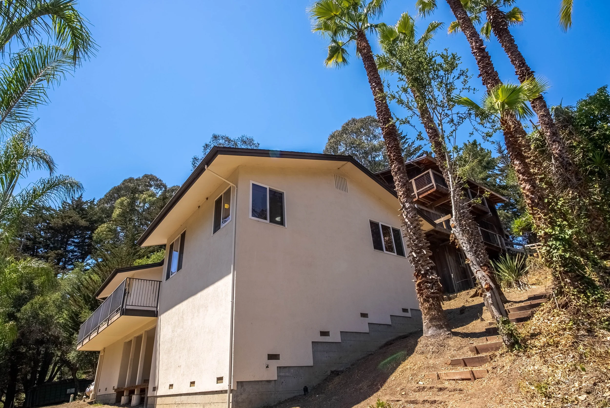 100 Muir — Blue Sky Property Management