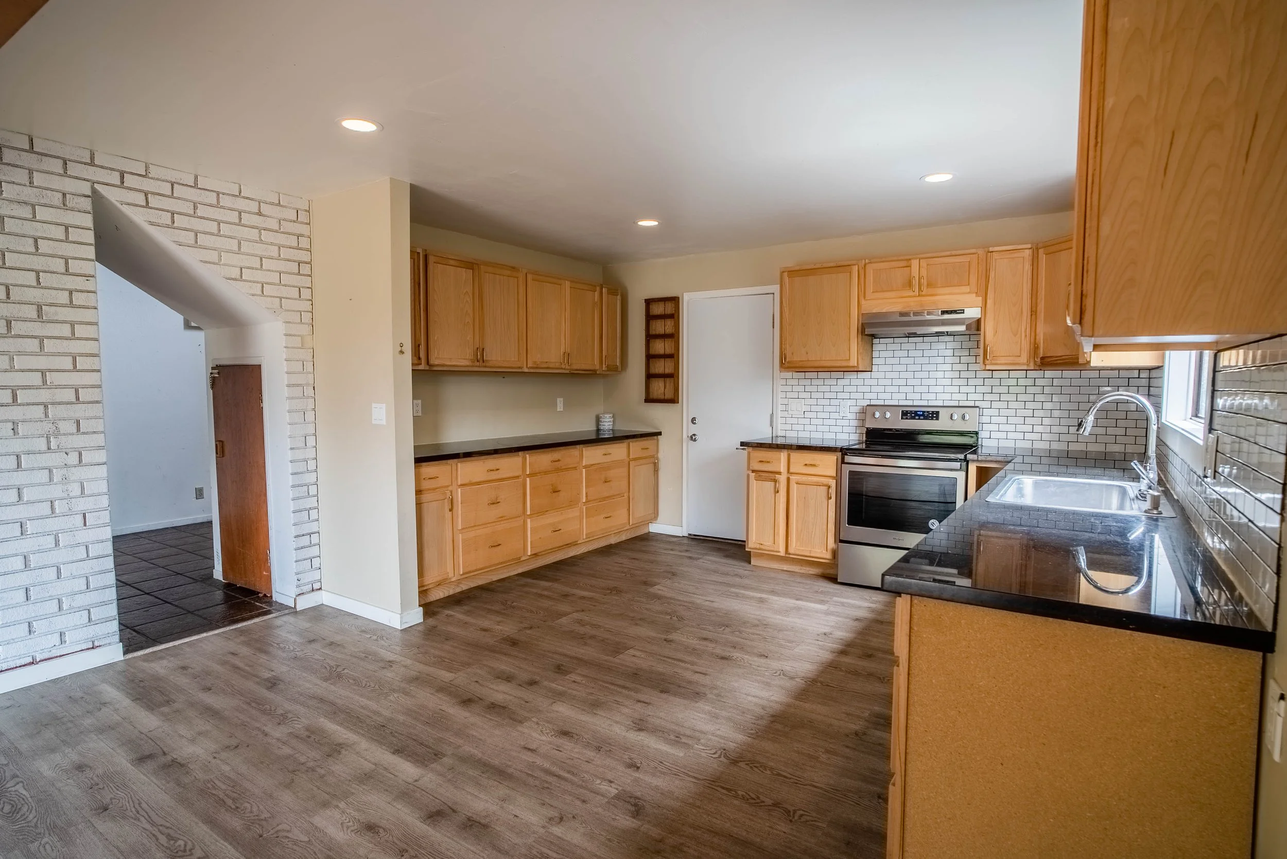 100 Muir — Blue Sky Property Management