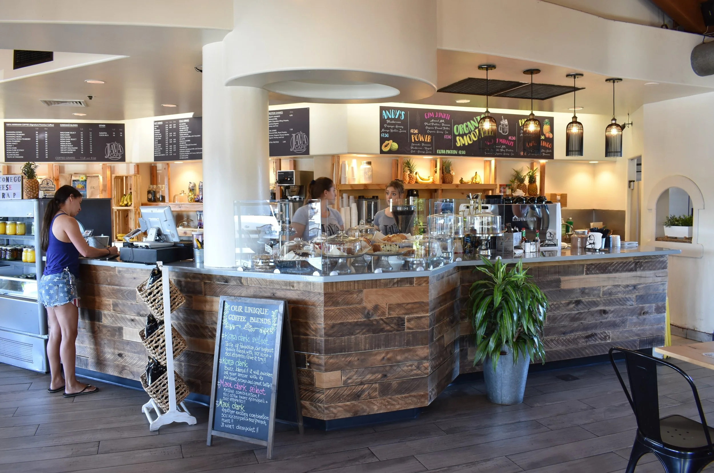 Wake Up (in Maui!) And Smell The Coffee: Two Can’t-Miss Coffee Shops in ...