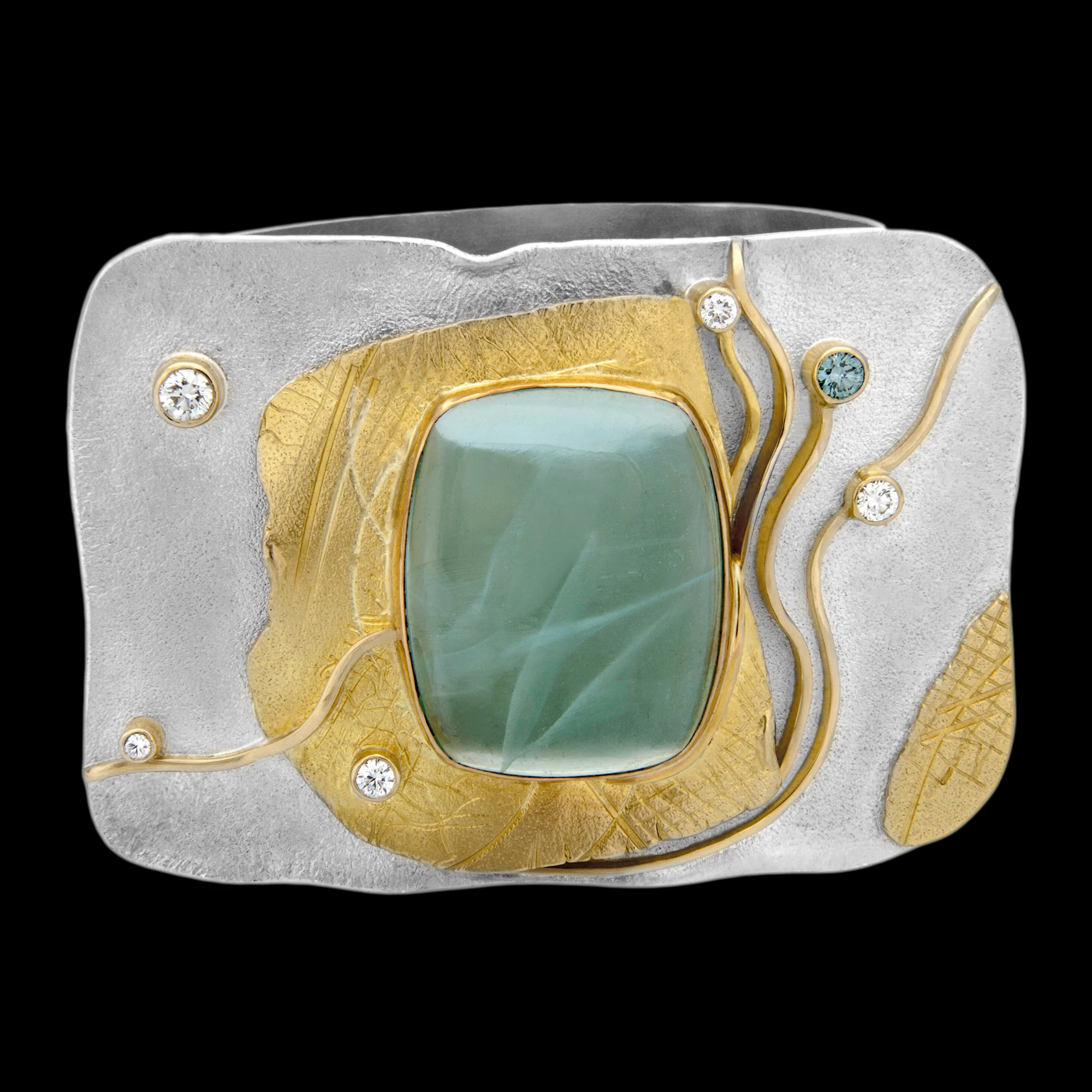 AQUAMARINE SHACKLE, SHIELD™ CUFF | FRIDA Fine Jewellery