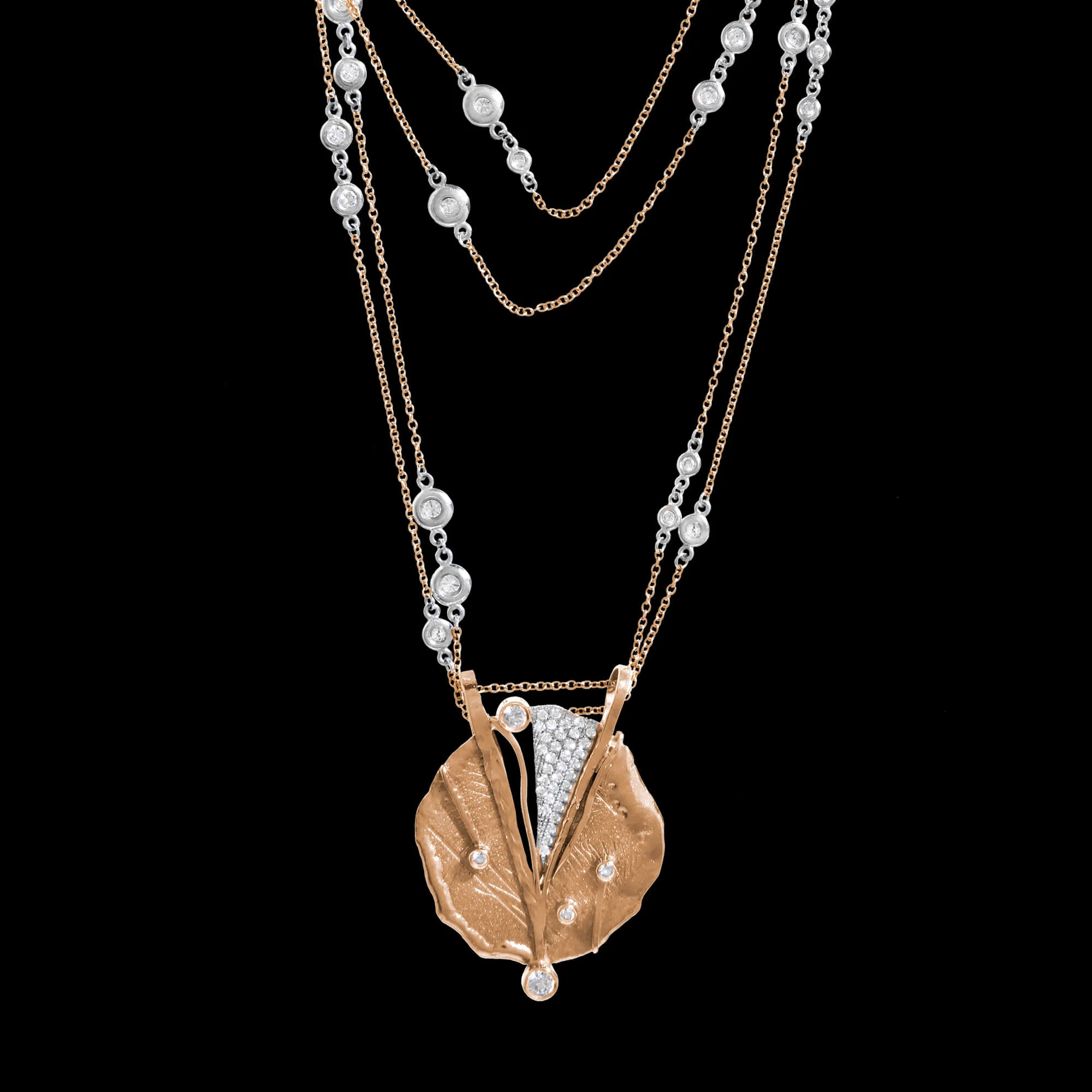 EMERALD BINDU, SHIELD™ PENDANT | FRIDA Fine Jewellery