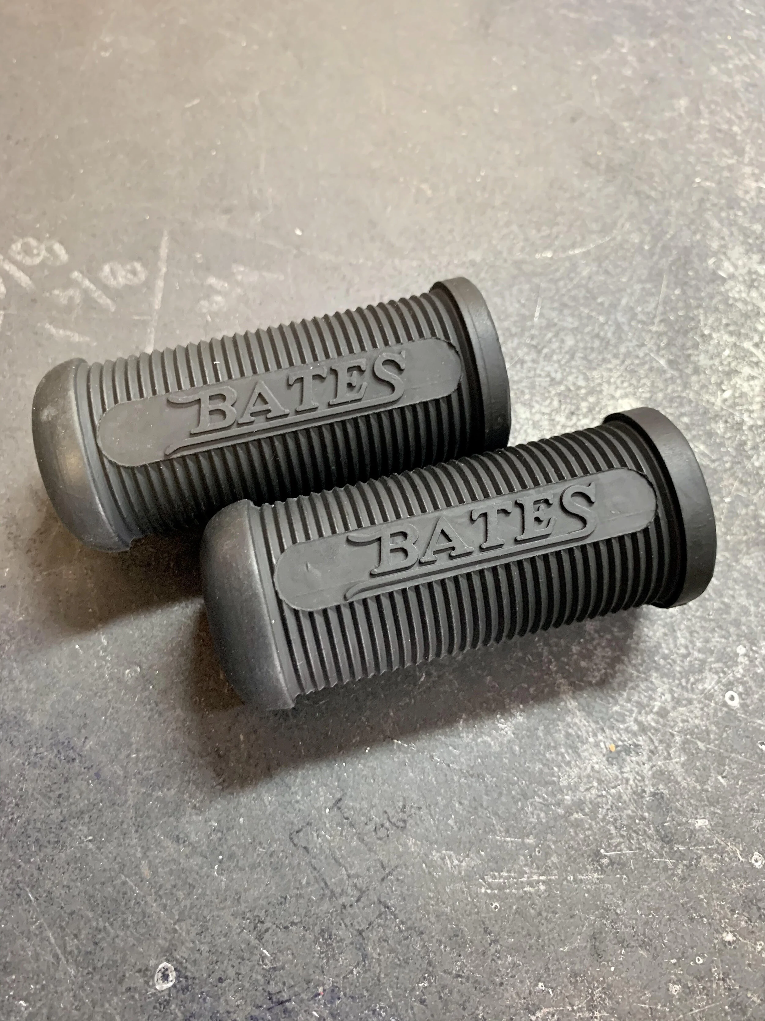 Bates Foot Peg Rubber — C&J Racing Frames
