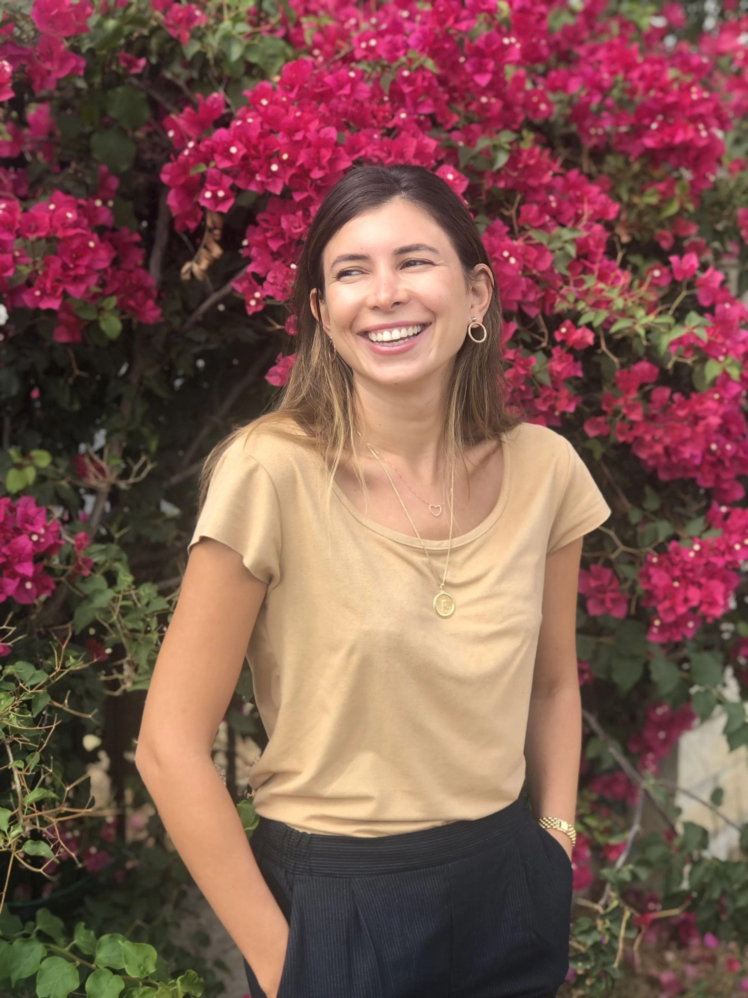 B Hypnotized Encino | Book a hypnosis session — B HYPNOTIZED