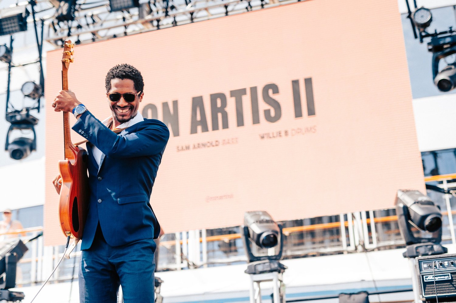 EPK — Ron Artis II