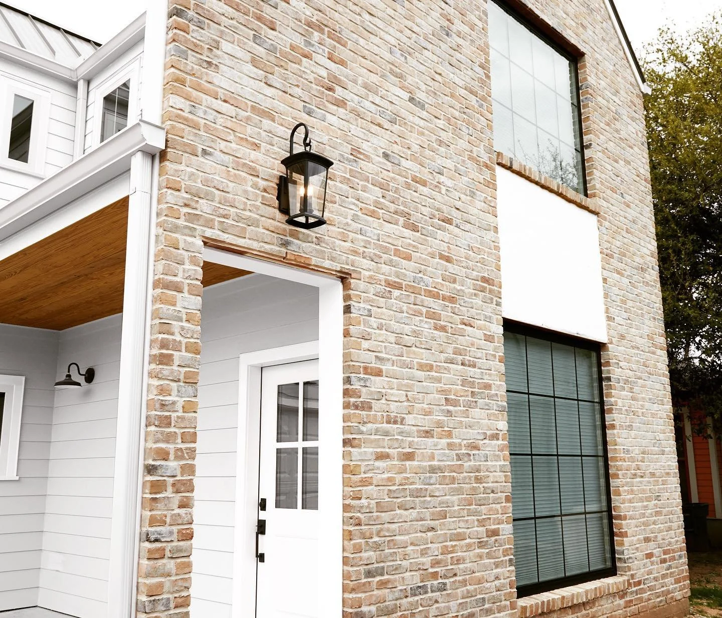 78702 ADU - Completed 2022 — Pecan Street Building Company Design-Build