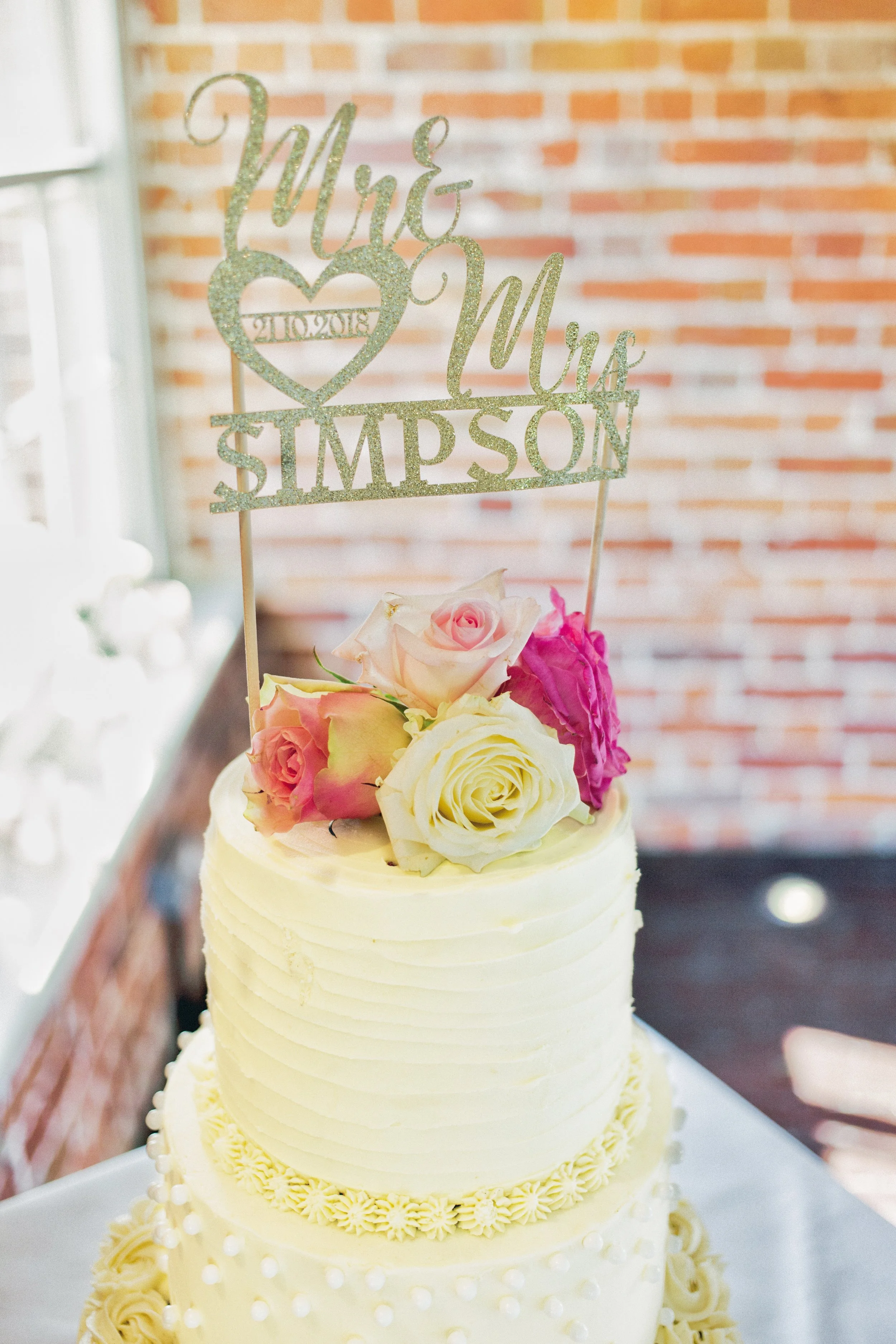 Cake Toppers & Stands — English Rose Cake Shop